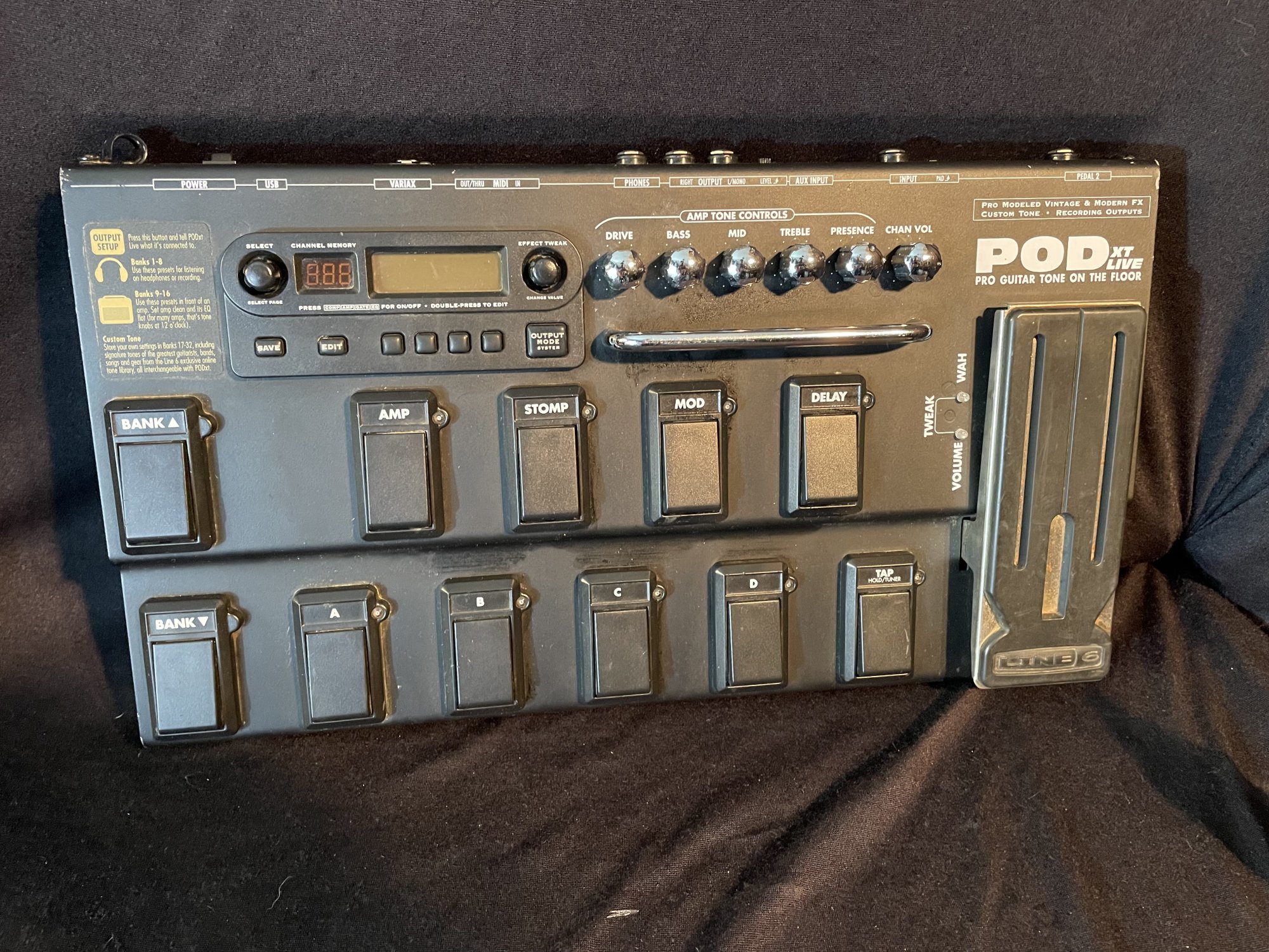 Pod XT LIVE with Gator Bag