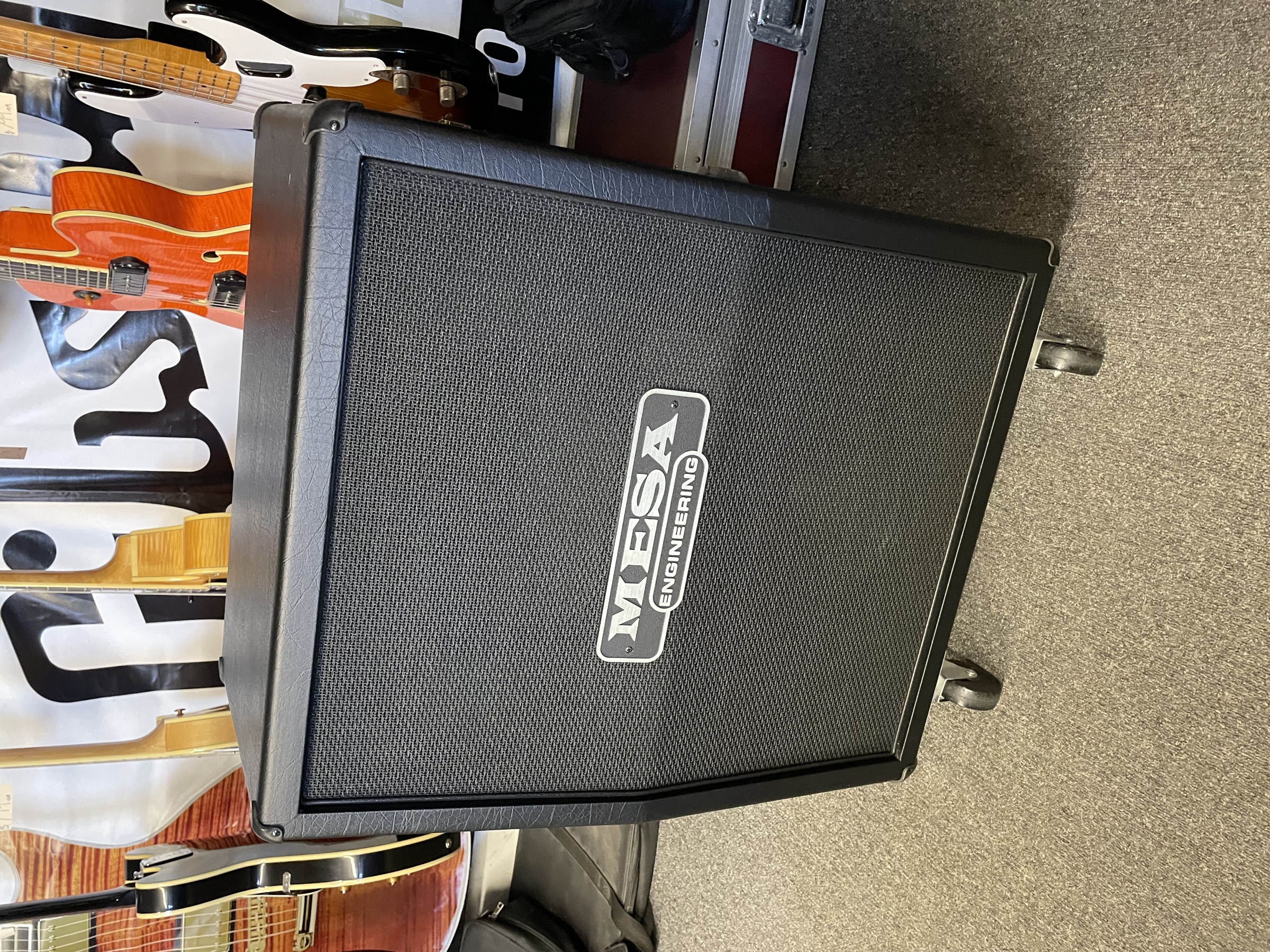 Mesa Boogie 2X12 2FB Vertical Slant Cabinet with V30 speakers