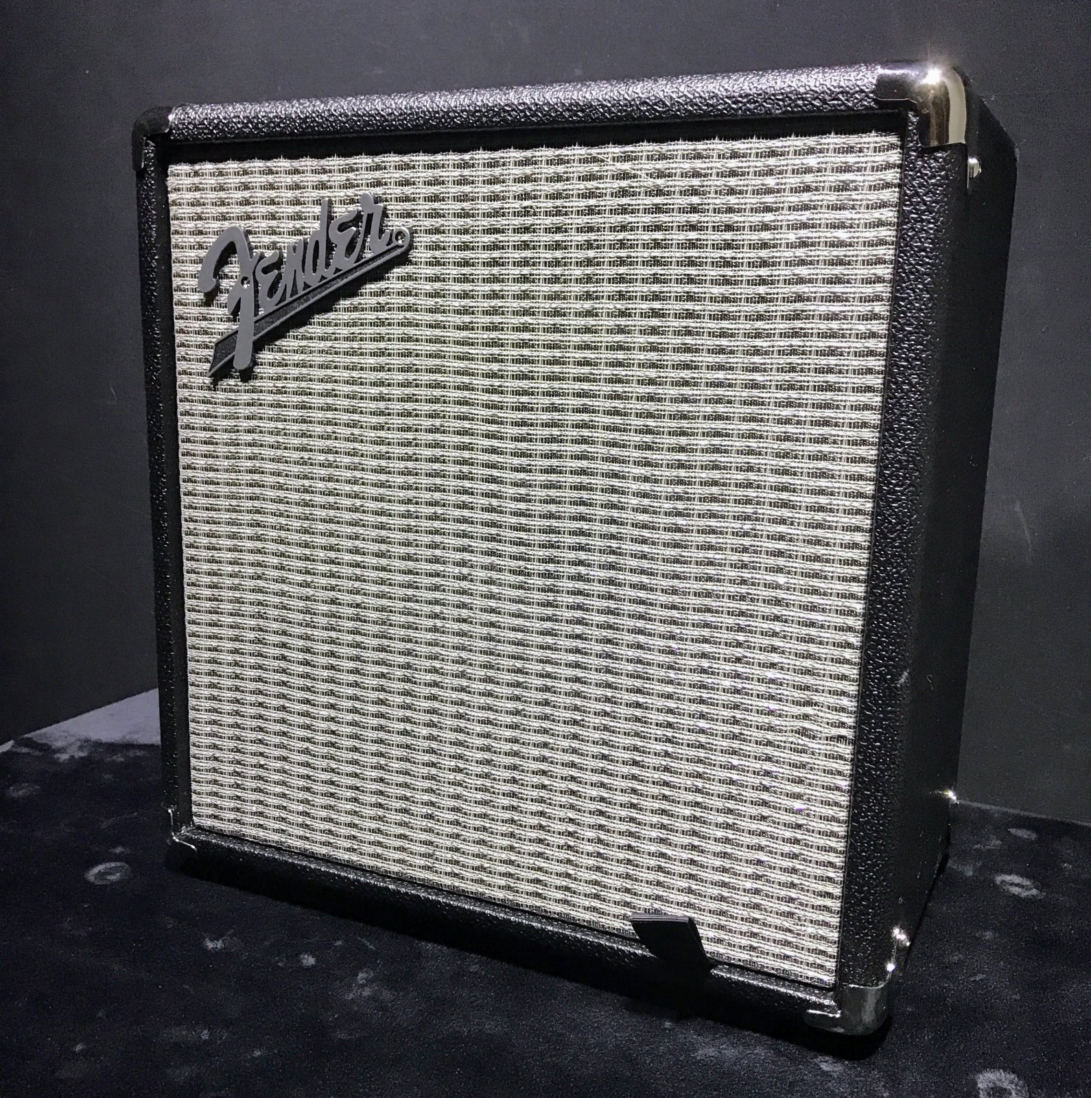 Fender Rumble 15 Bass amp - 885978287833