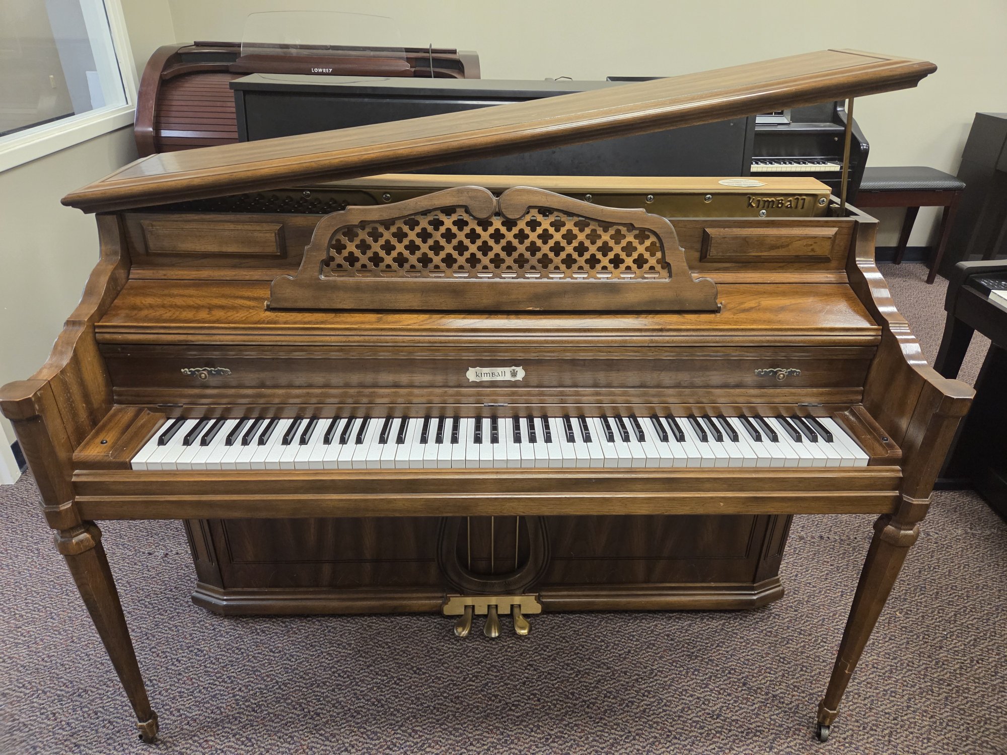 Kimball Console Oak 8884 PRE-OWNED