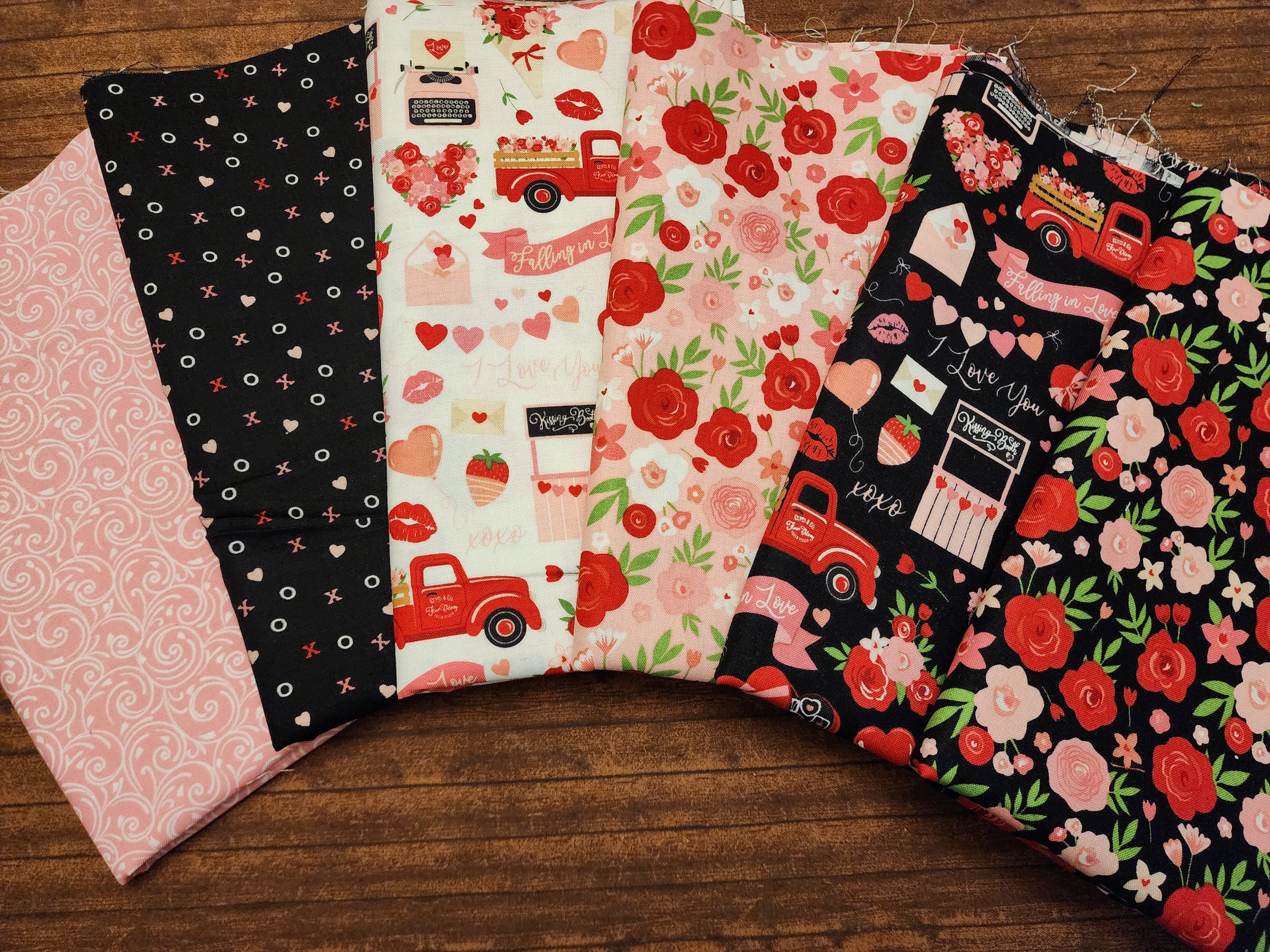 Falling in Love by Dani Mogstad for Riley Blake - 6 Piece Half Yard ...