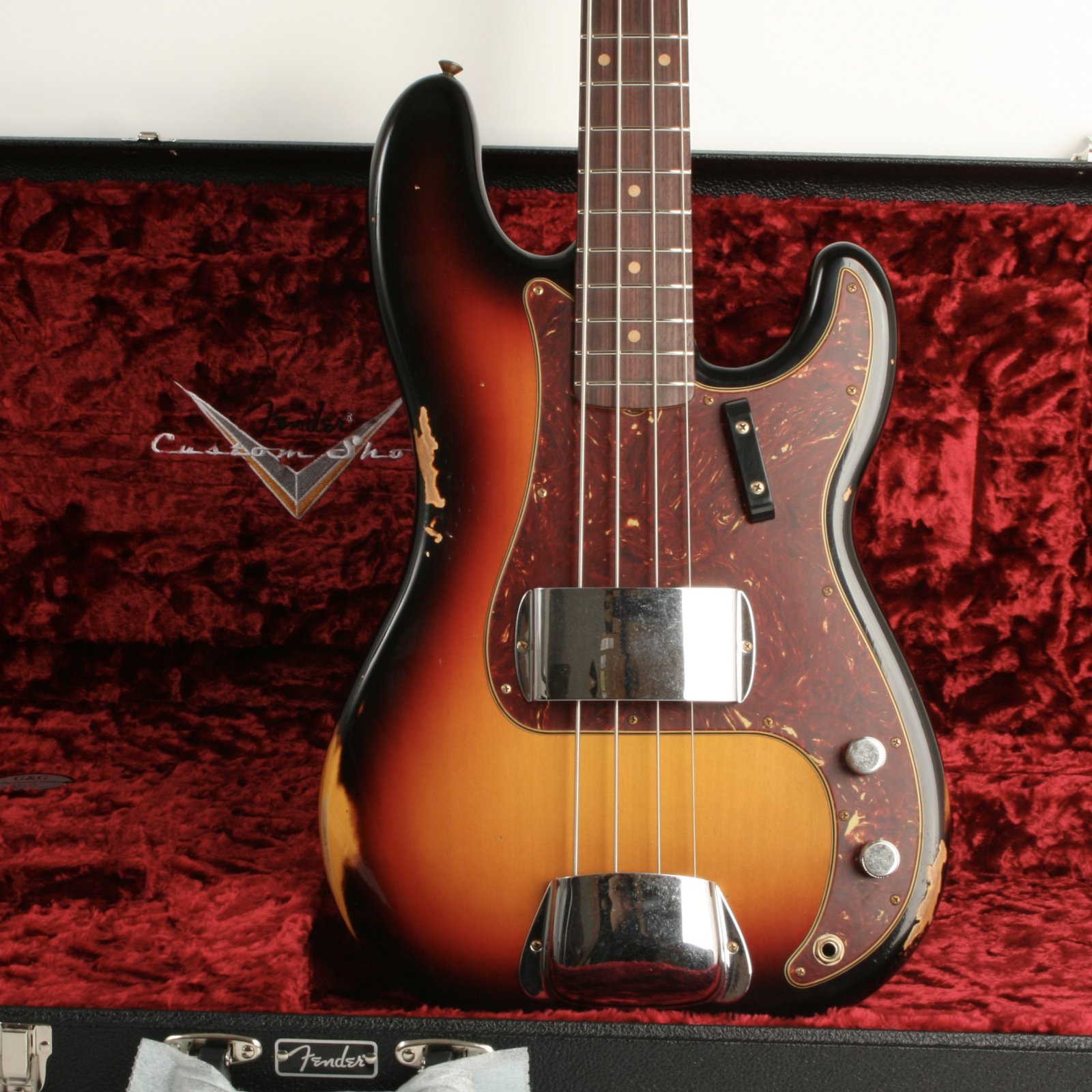 Fender Custom Shop 1964 Precision Bass Relic Bleached 3-color Sunburst ...