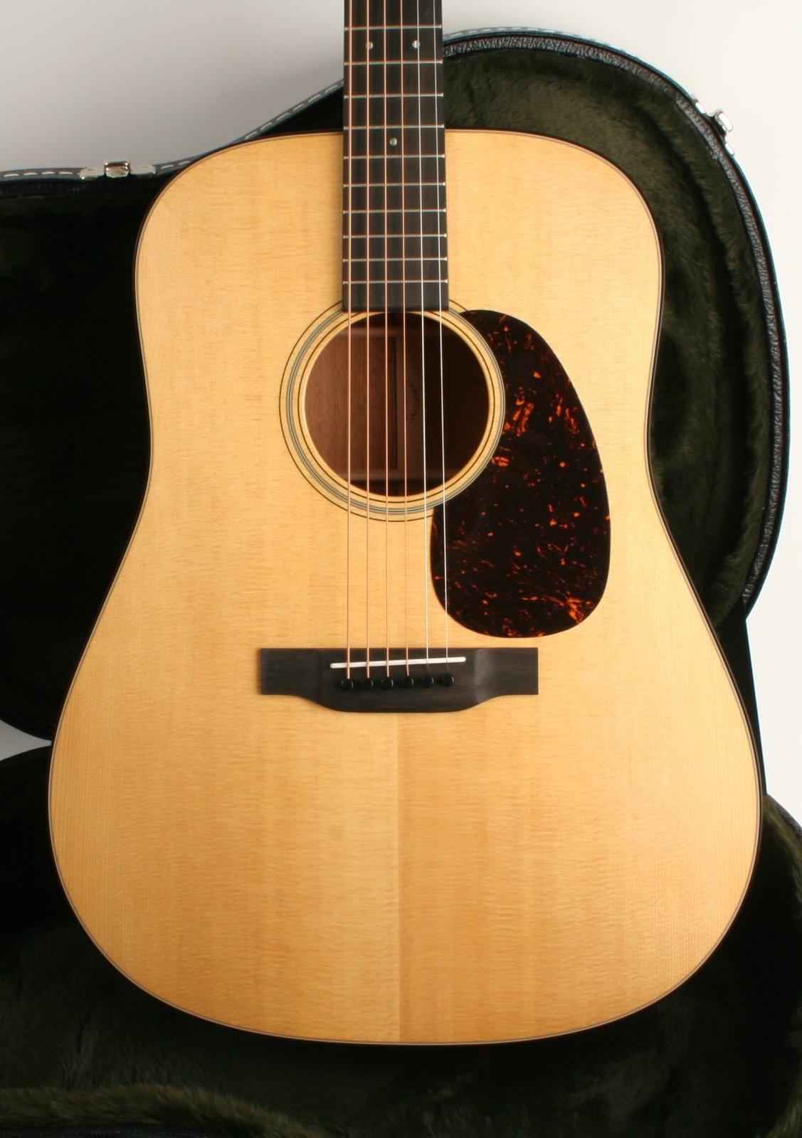 Martin D-18 Standard Series Dreadnought 2838833 - 729789412766