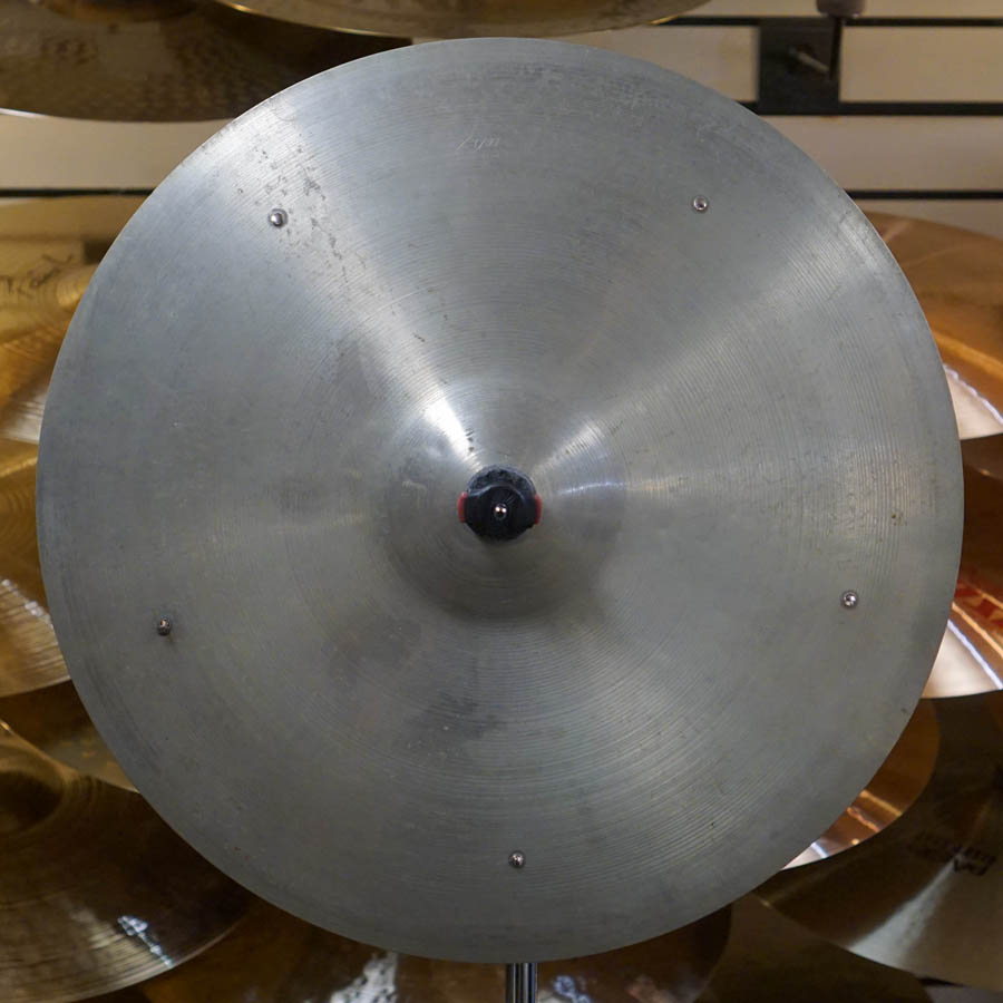 Lyn 18 Sizzle Crash Ride Cymbal Used Lyn 18 Sizzle Crash Ride Cymbal Used