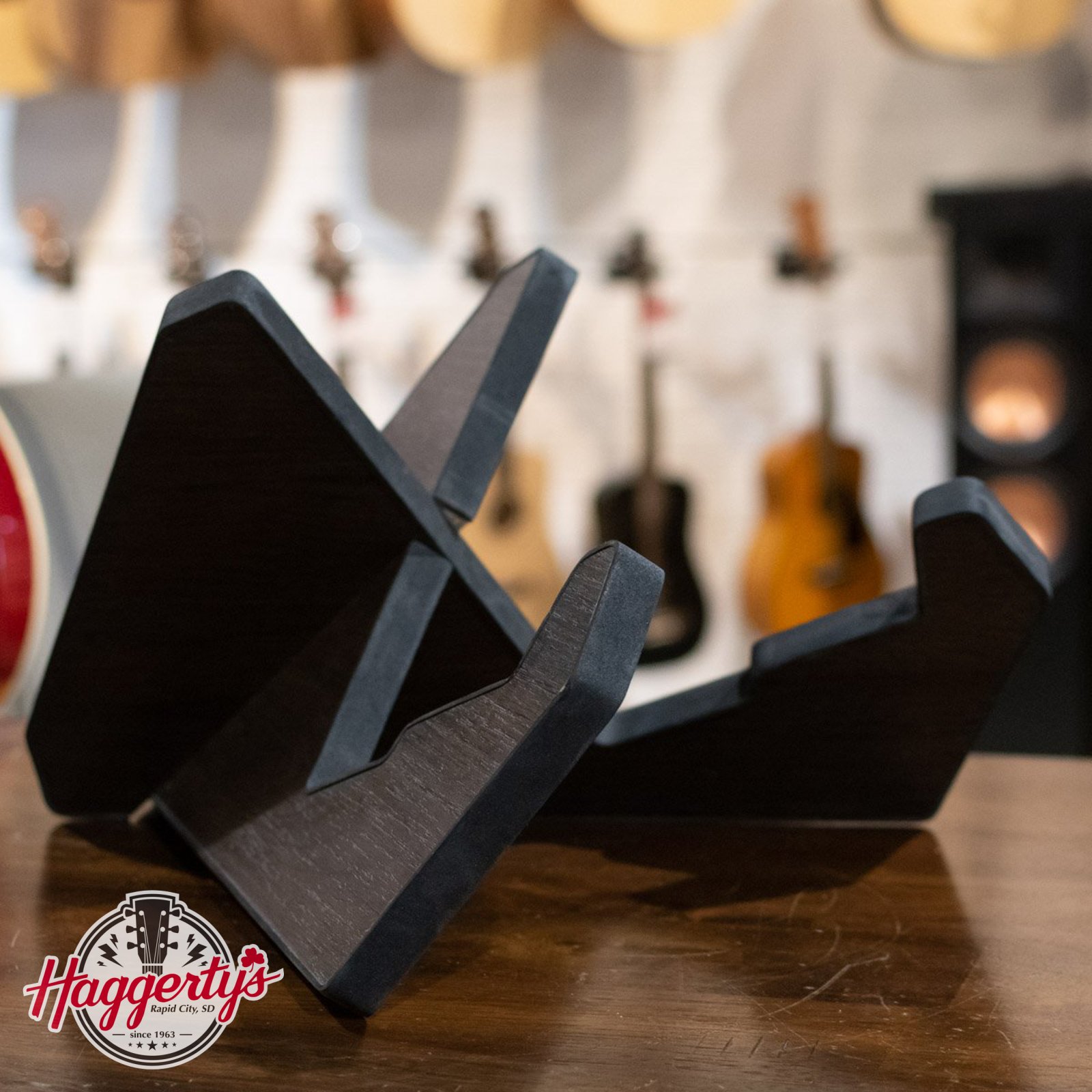 Gator Frameworks Elite Series Guitar Furniture X-Stand, Brown ...