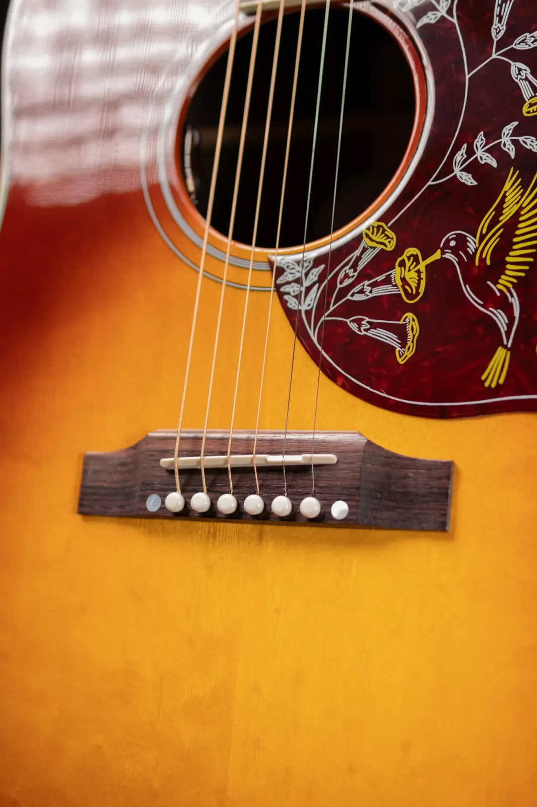 Gibson Hummingbird Wallpaper
