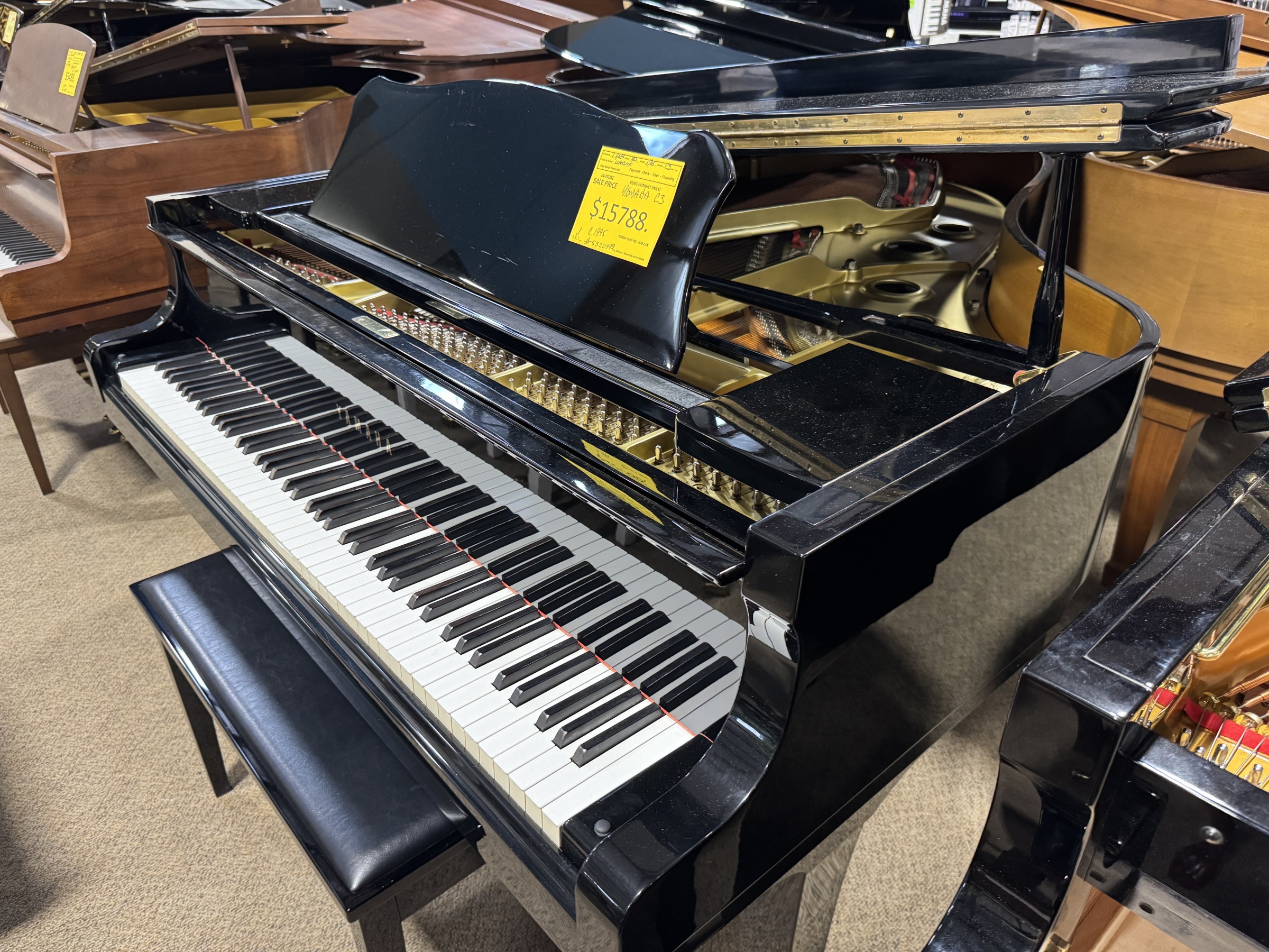 Used Yamaha C3 w/Bench 0999u