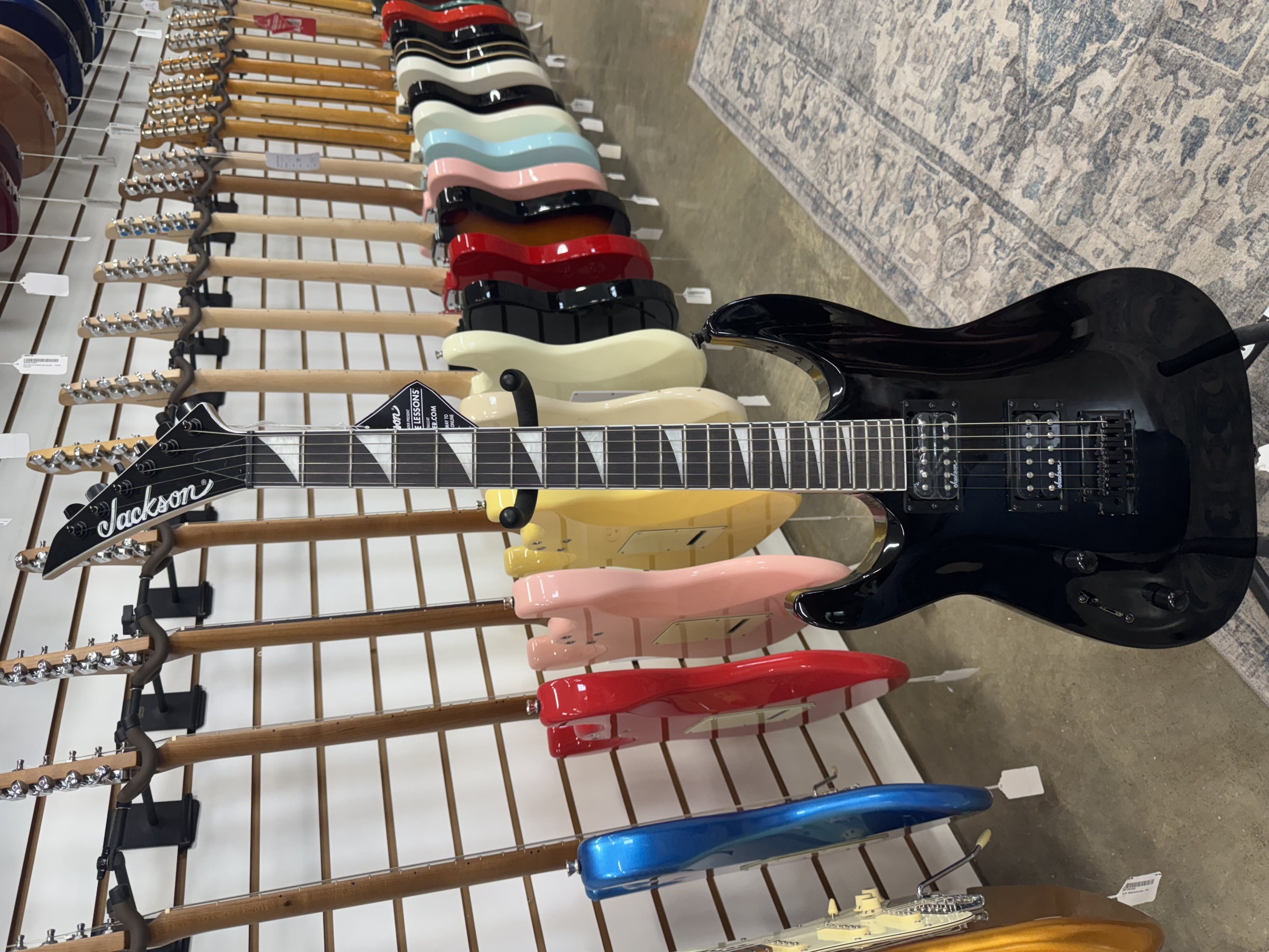 Jackson JS Series JS22L DKA Dinky Archtop with Amaranth Fretboard Left ...