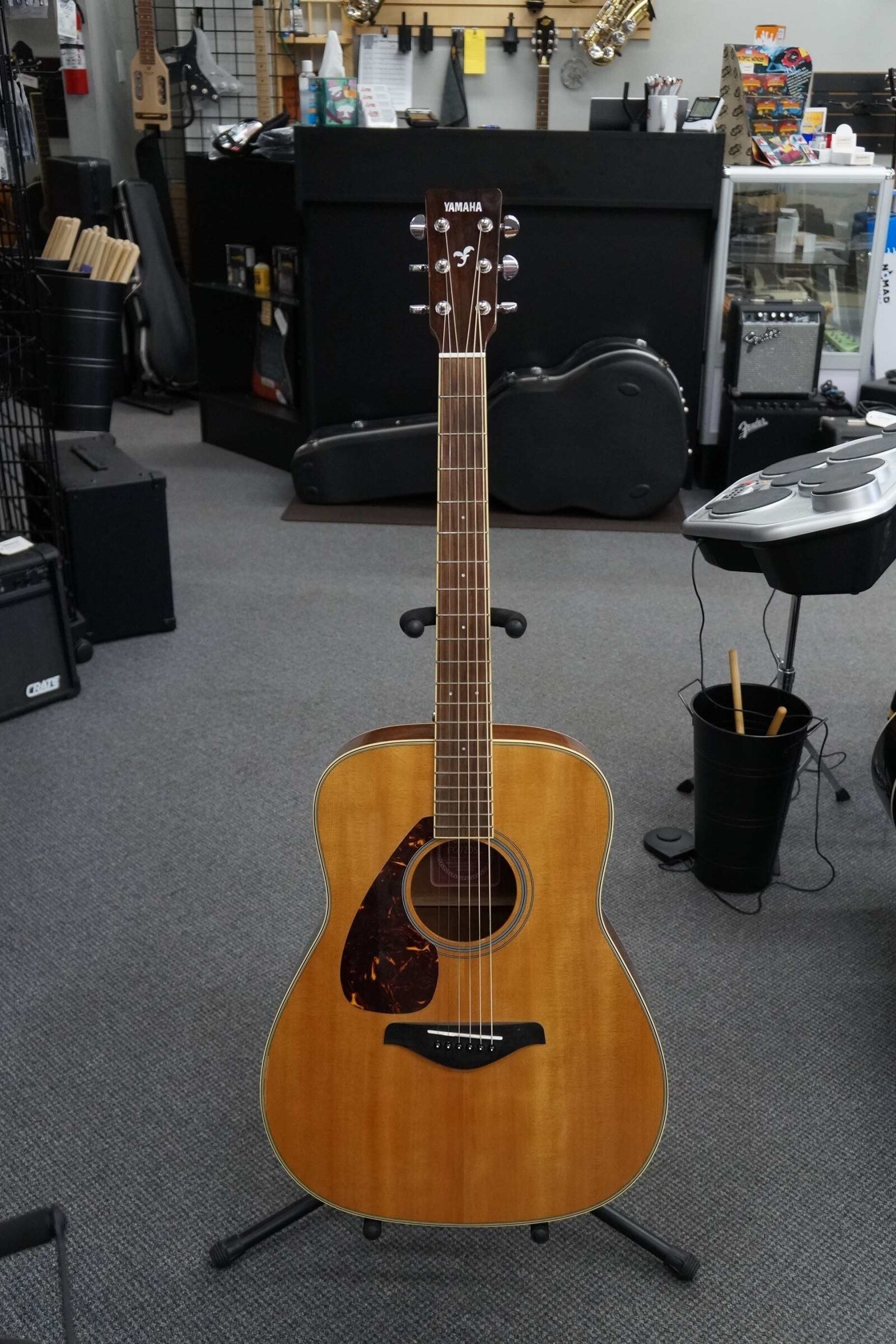 Yamaha 2009 FG-720SL Left-Handed Acoustic Guitar