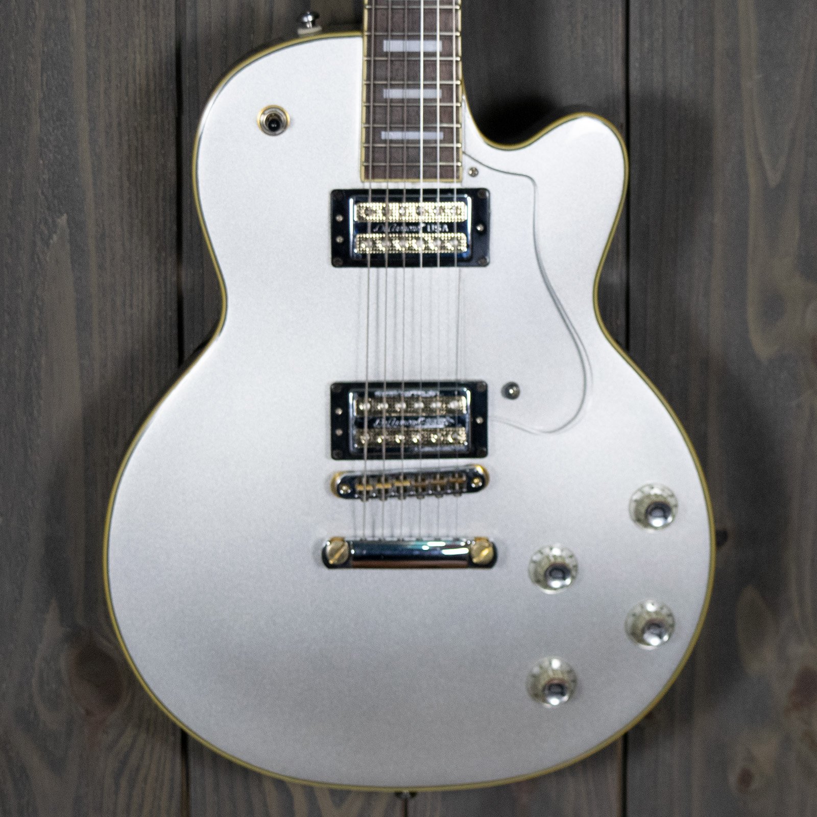 DeArmond M-70 w/ Gig Bag (NOS - 2000s)