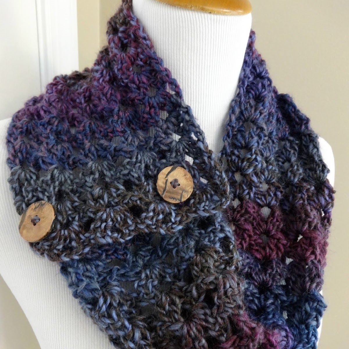 Crochet Button Cowl