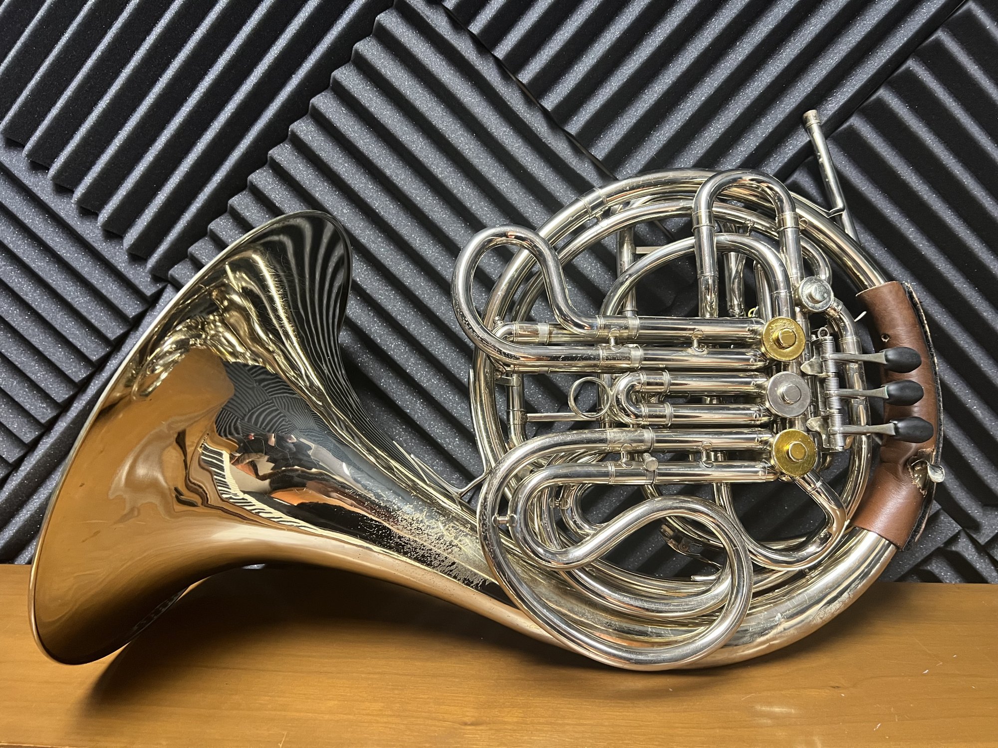 Conn 8D F/Bb Double French Horn - Used - 036000291452
