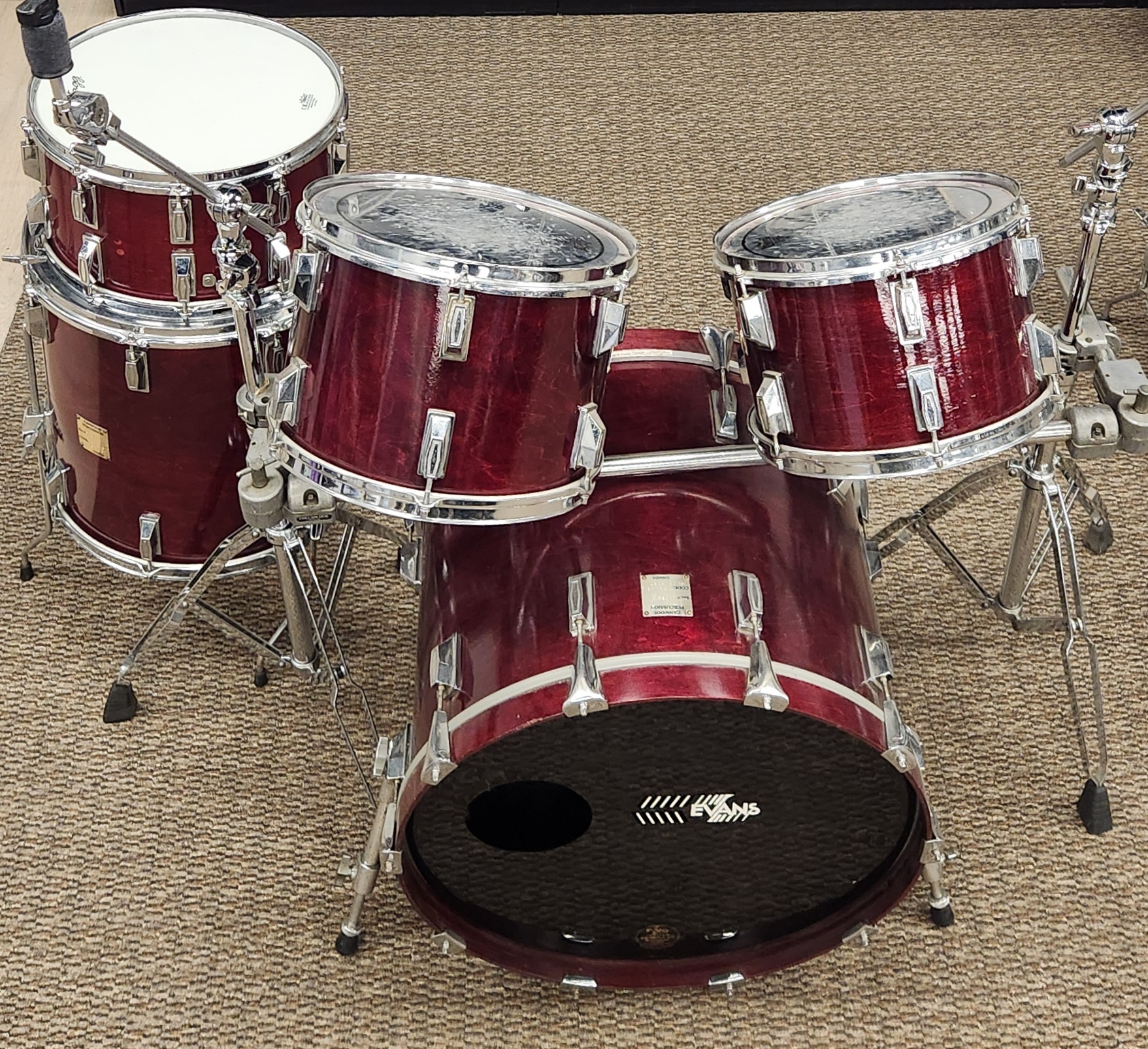 Canwood 5 Piece Rock Maple Drum Kit w/Collarlock Metal Rack & 2 Pearl ...