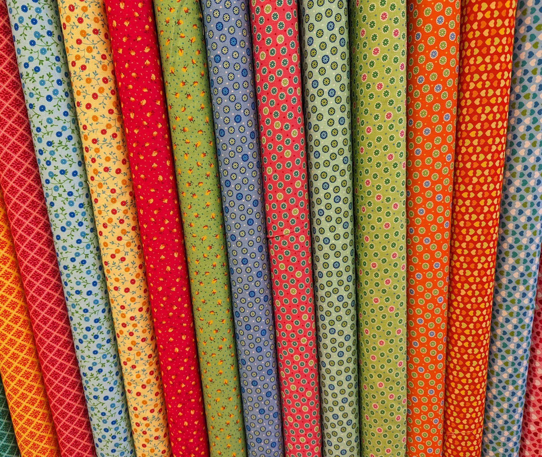Quilt Fabric Supplies Near You Shop Quilting Accessories