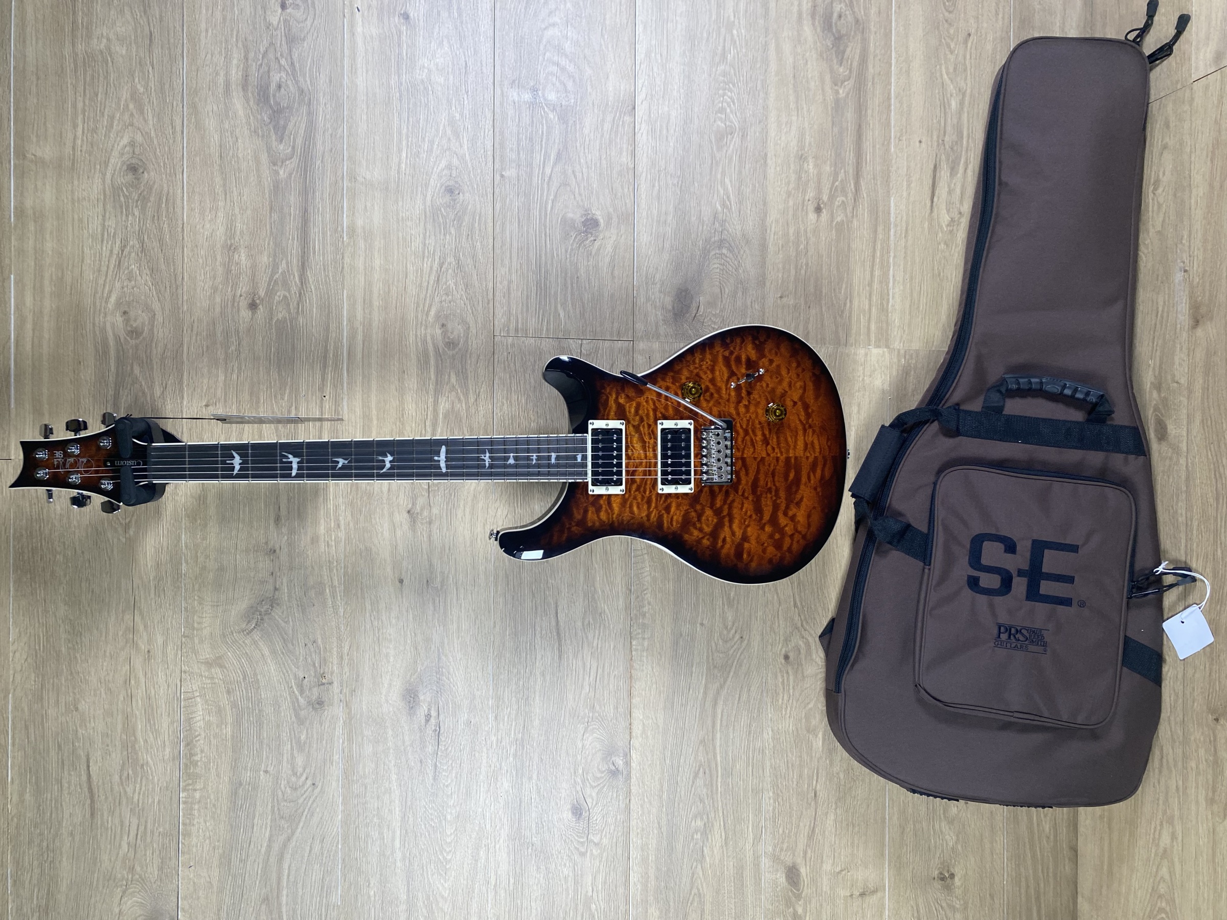 PRS SE Custom 24, Black Gold Sunburst