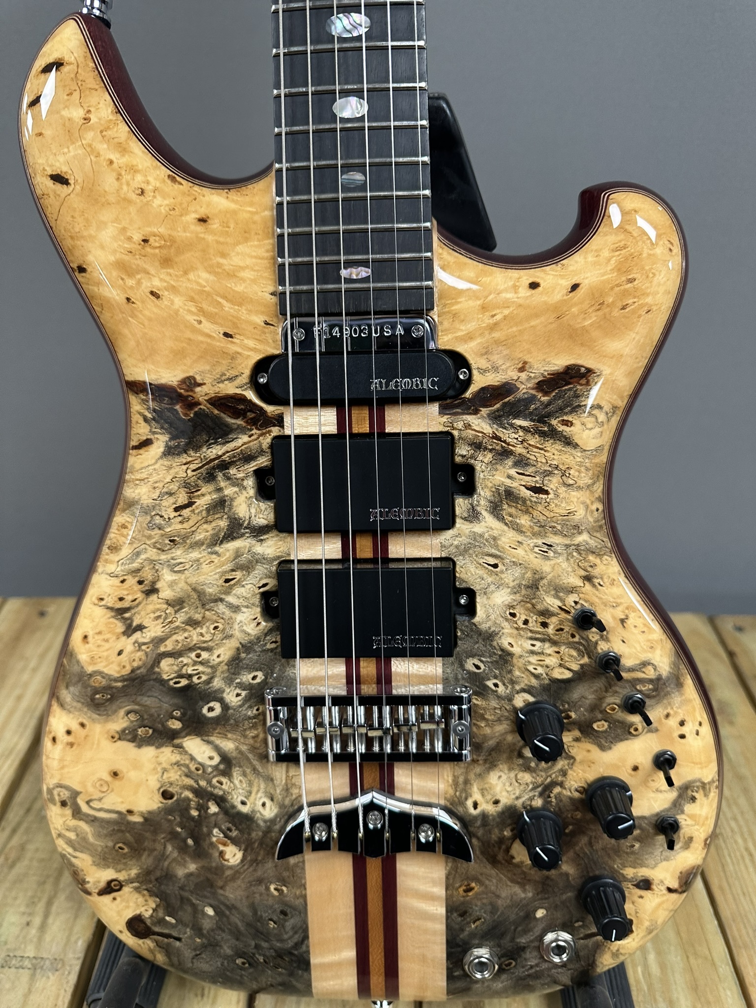 Alembic Further Buck Eye Burl 2024 Brand-new