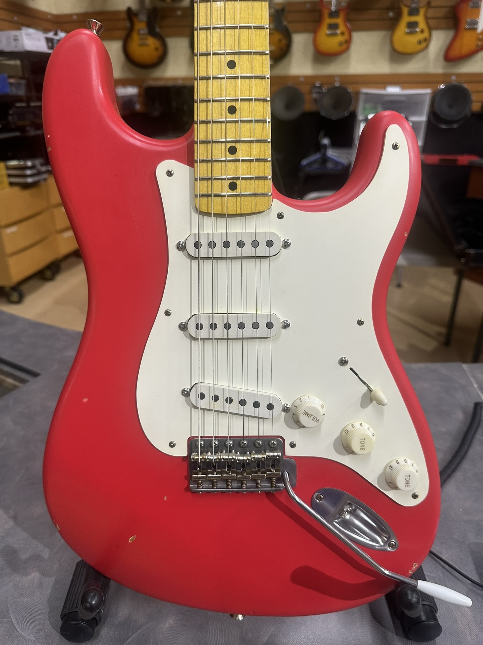 Bill Nash fiesta Red 1957 Reissue Brand New Strat