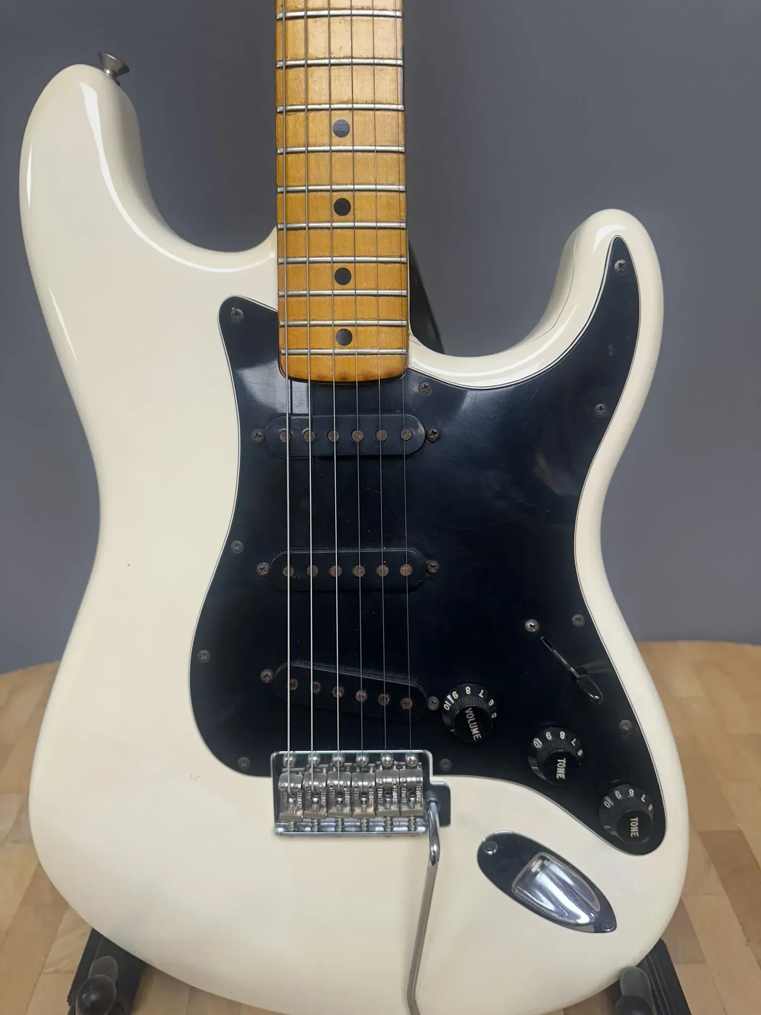 Fender Stratocaster 1976 Olympic White