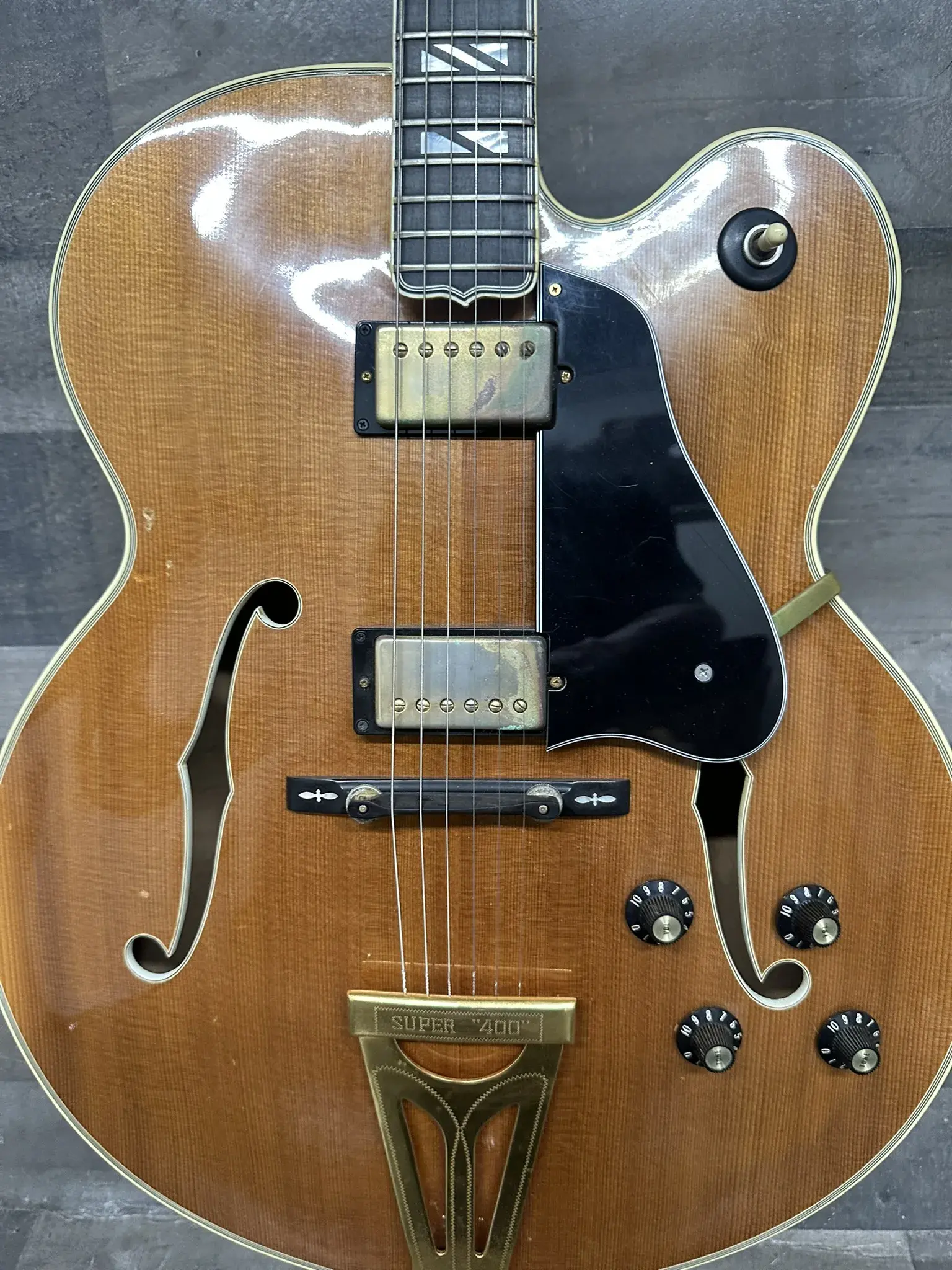Gibson Super 400 1981