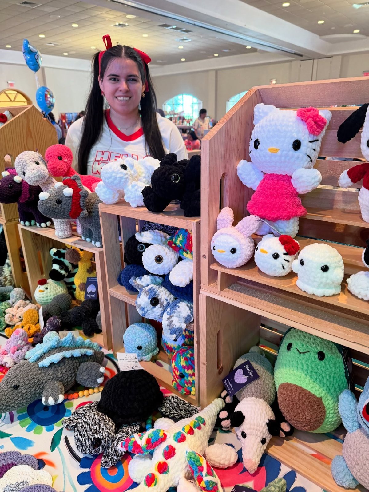 About Us | Hooked On Yarn