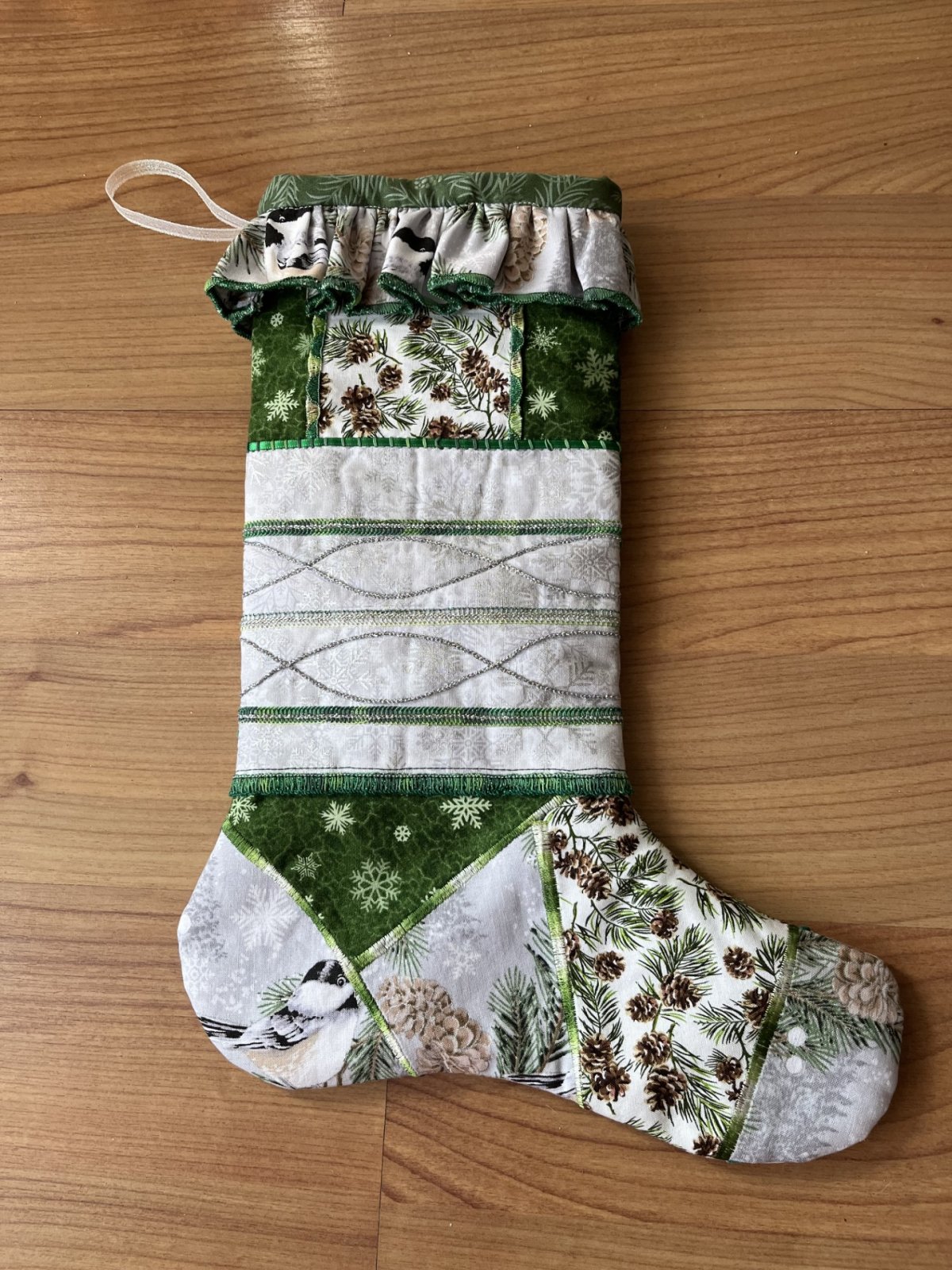 SERGE IT! CHRISTMAS STOCKING with Laurie Bray (Reno)