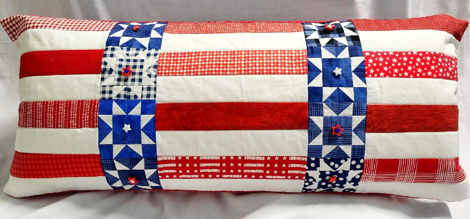 SPECIALTY CLASSES: Bench Pillow of the Month - July