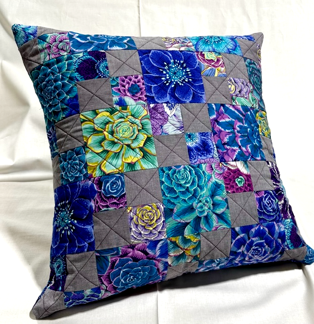 SPECIALTY CLASSES: Patchwork Pillow