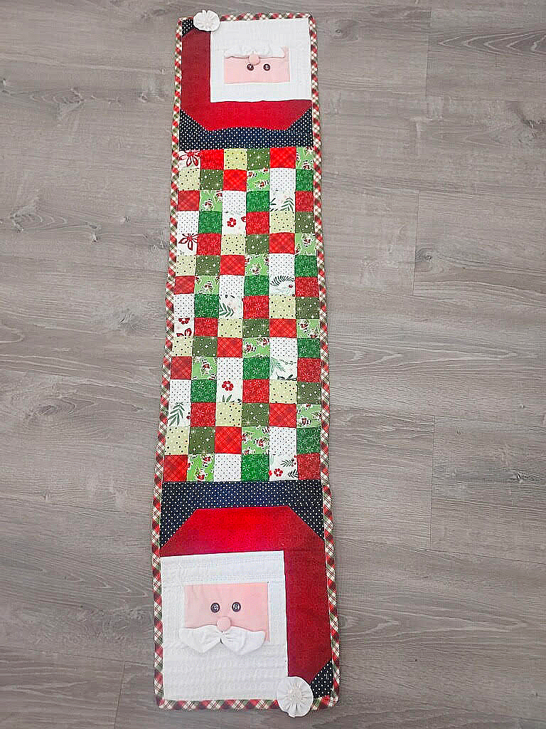 * SANTA'S WORKSHOP: Santa Runner
