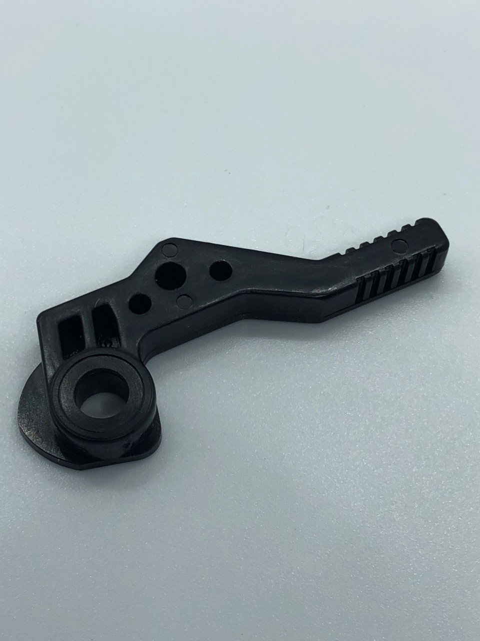 Bin 4-1 / Janome / Presser Foot Lifter / 30 Models - 735029004