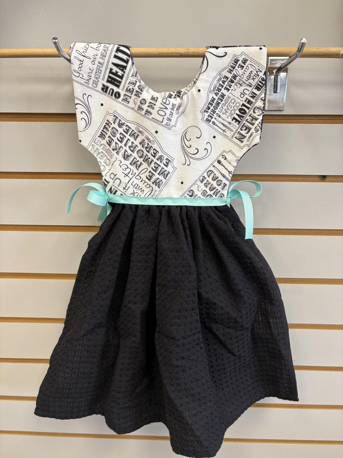 Beginner Friendly Apron Dish Towel!