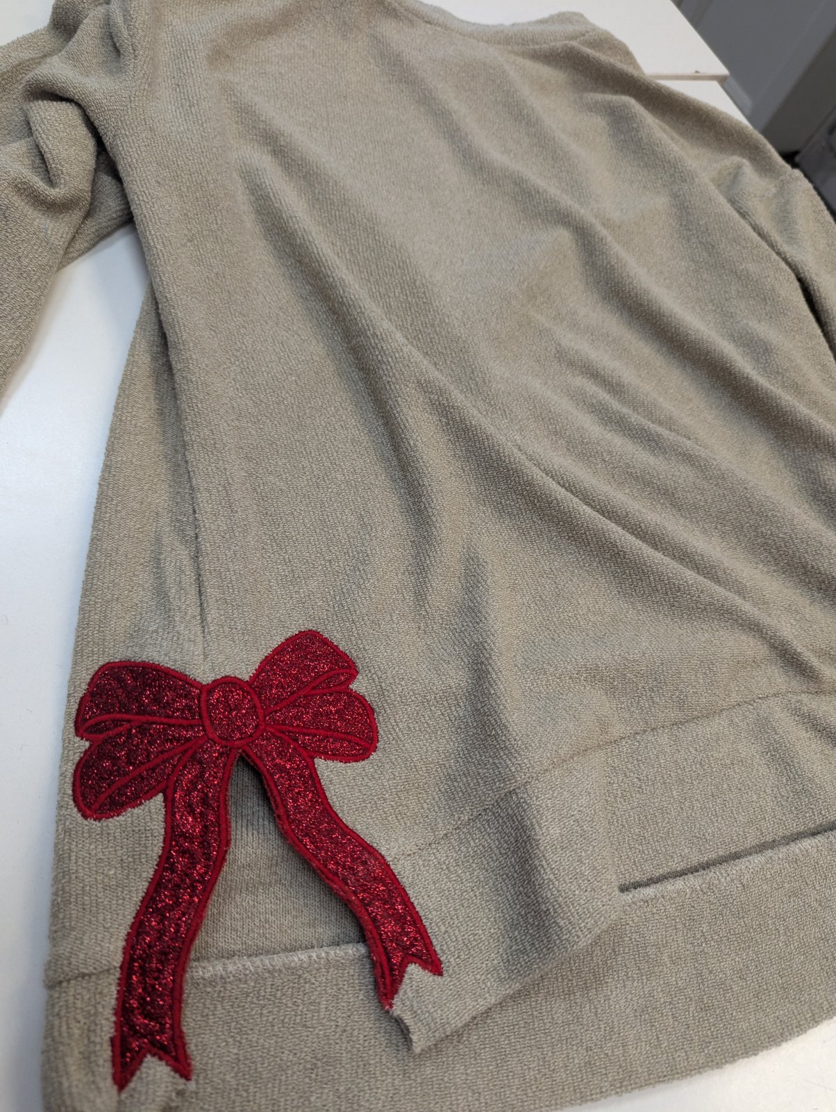 SIDE SPLIT EMBROIDERY