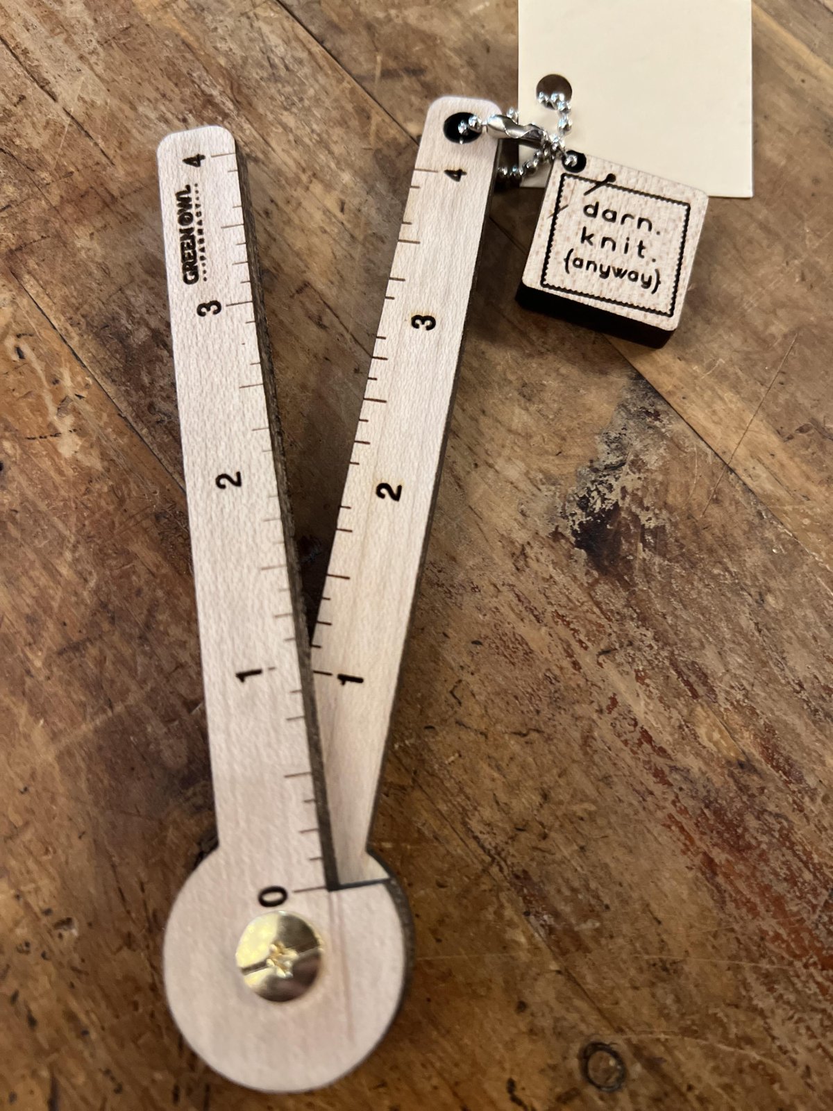 Tape Measures, Rulers & Gauges
