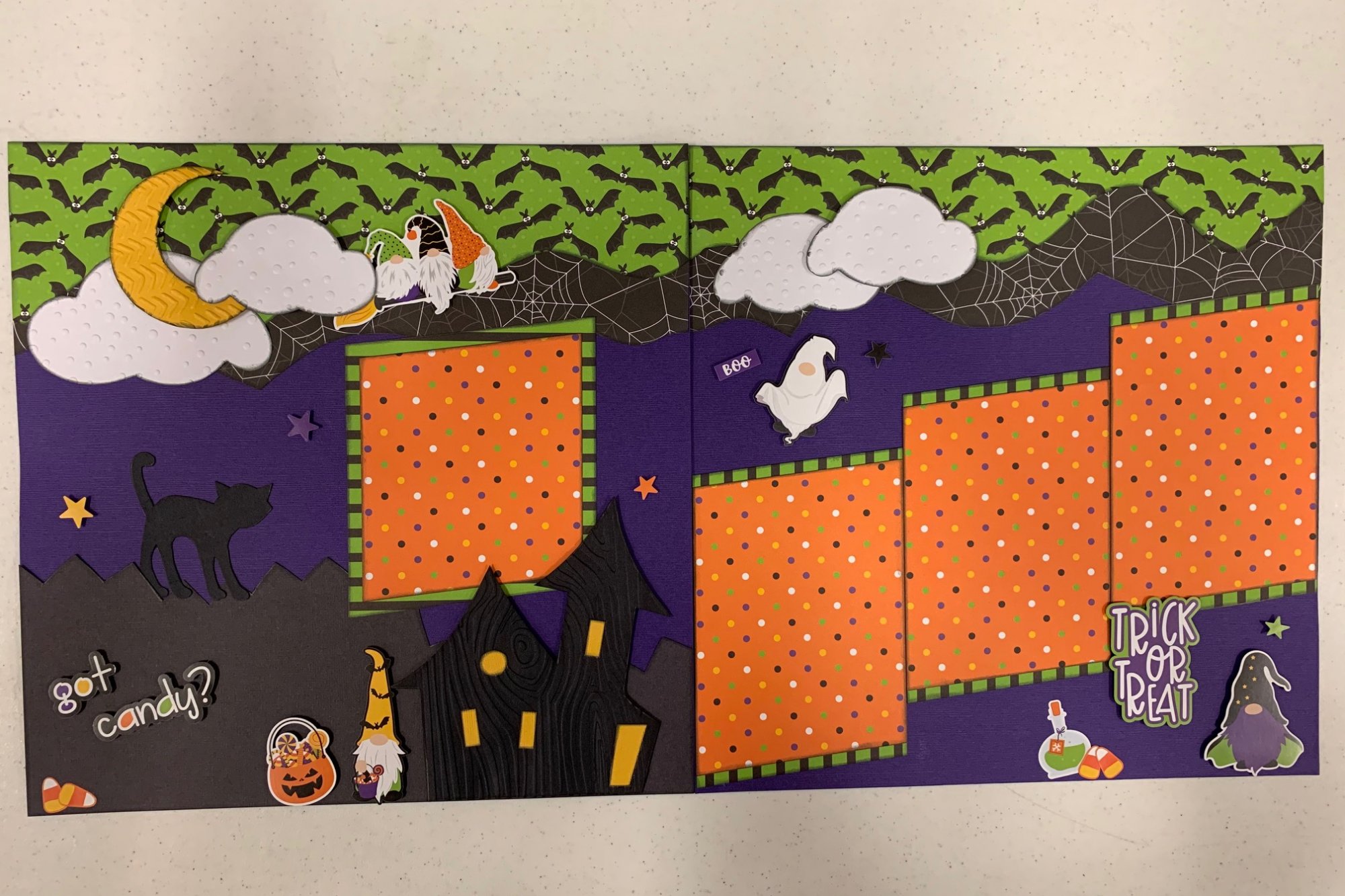 Kiwi Lane Halloween Layouts w/Staci
