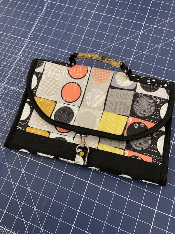 Classmate Folding Carry-All