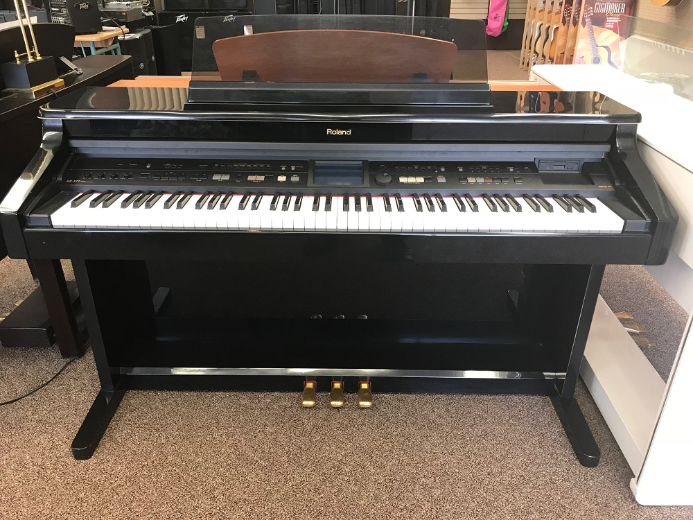 Used Roland KR-577 Digital Piano - Polished Ebony