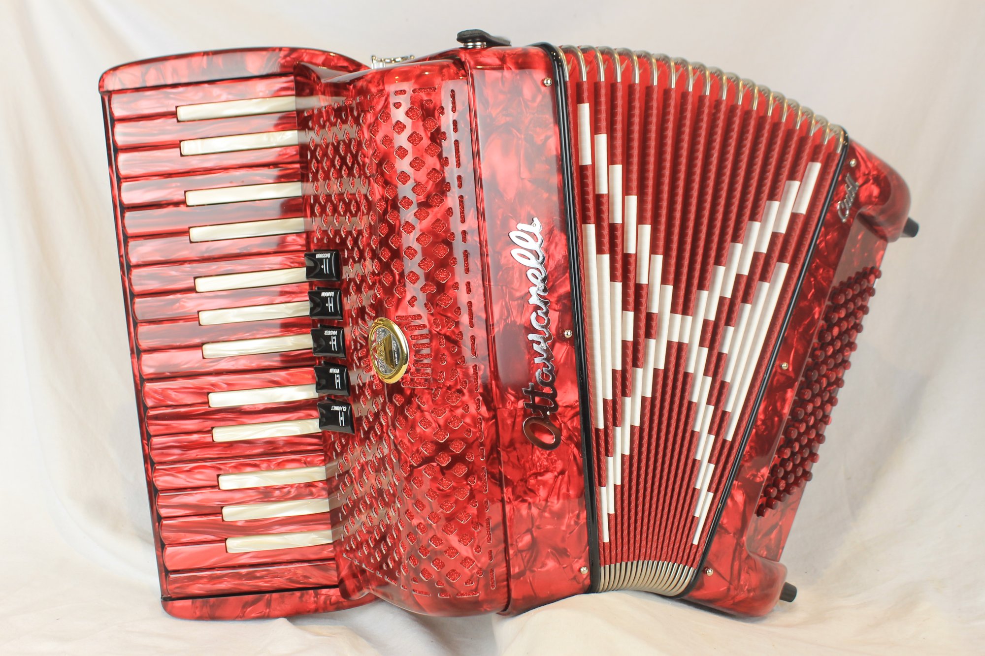 NEW Ruby Red Ottavianelli Cub II Piano Accordion LMM 30 72