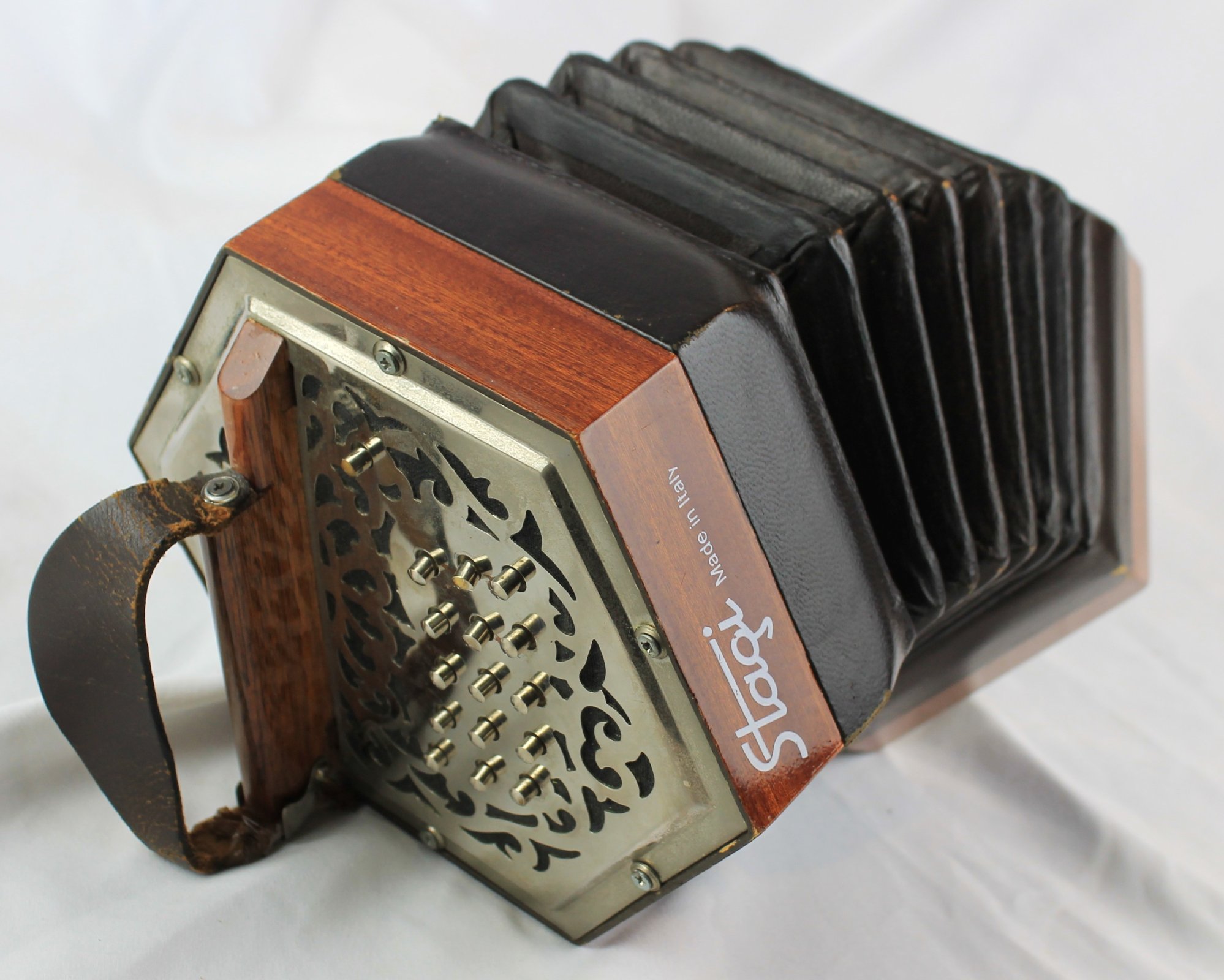 7626 - Certified Pre-Owned Mahogany Stagi W-15 Anglo Concertina CG M 30