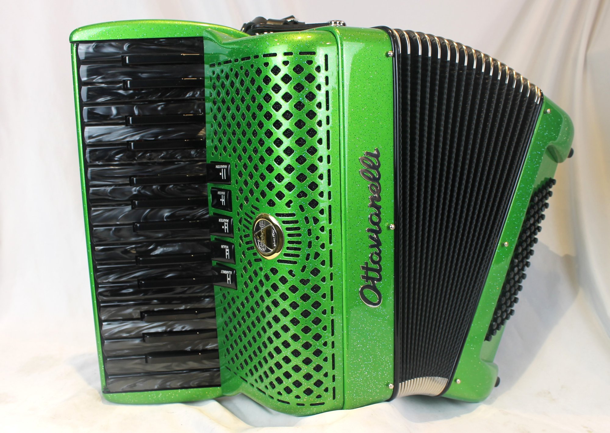 NEW Black Lime Ottavianelli Cub II Piano Accordion LMM 30 72