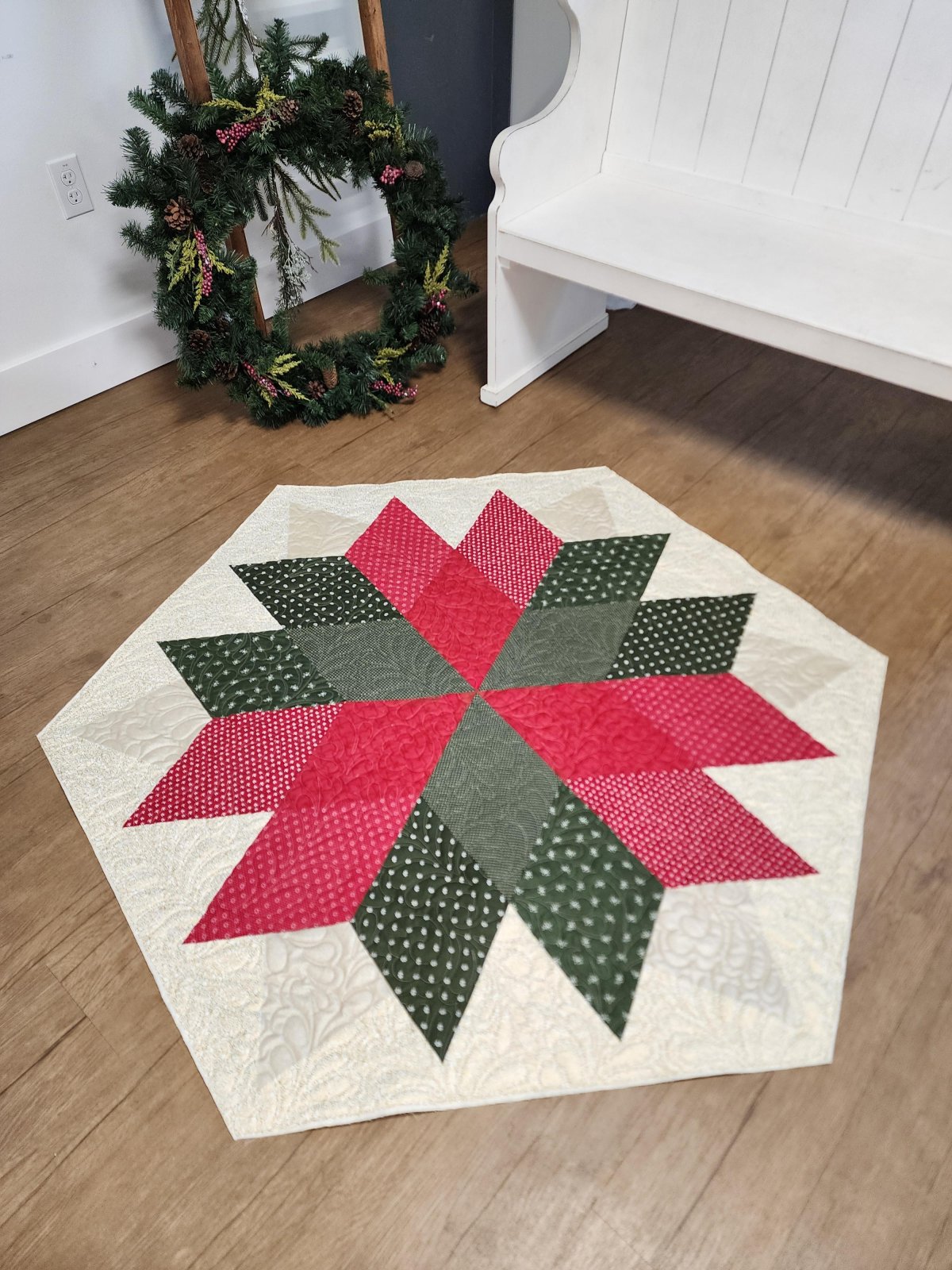Super Nova Tree Skirt