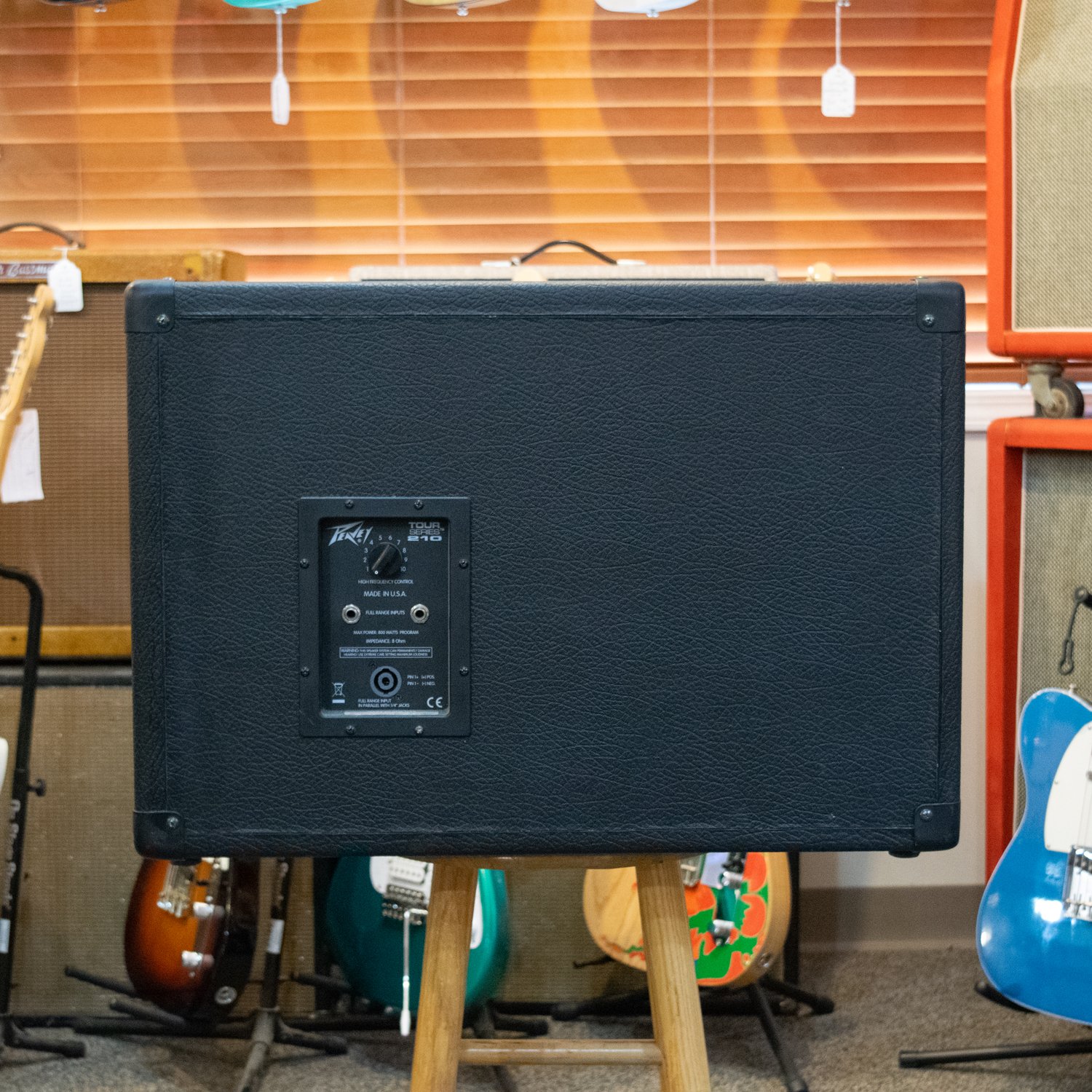 Peavey Tour 210 Bass Cabinet Review | Cabinets Matttroy