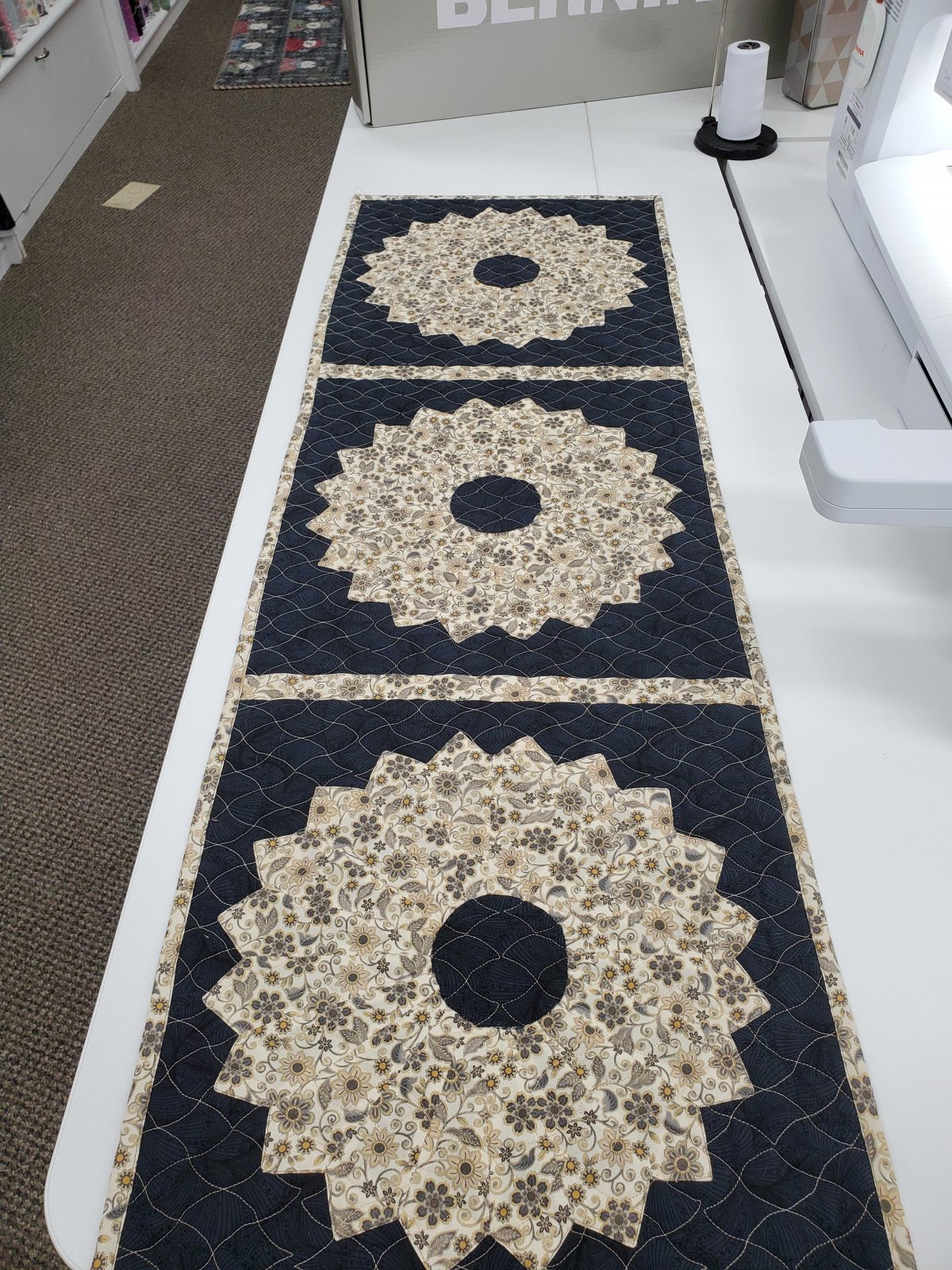 Dresden Blade Table Runner