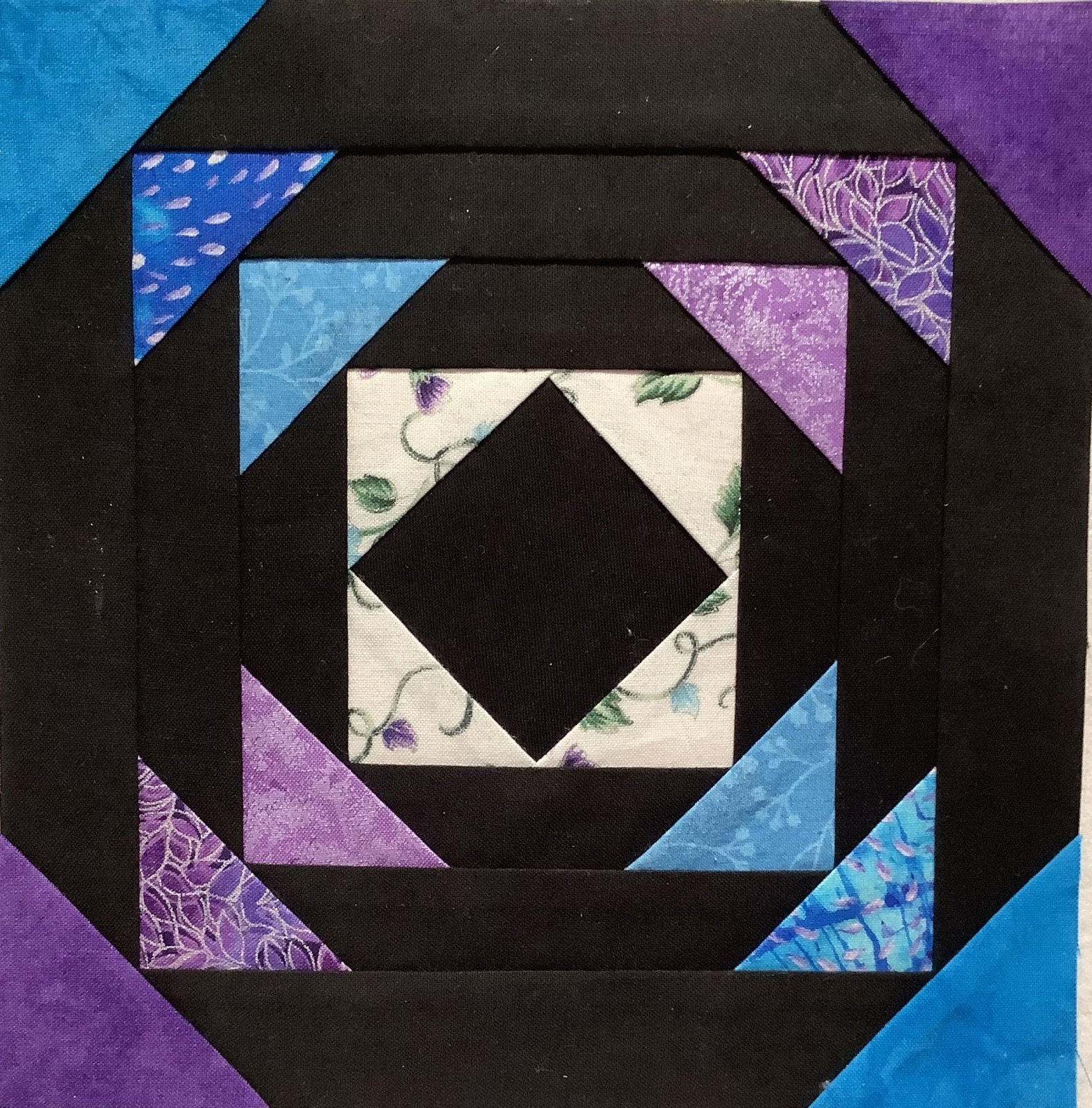 Paper Pieced Pineapple