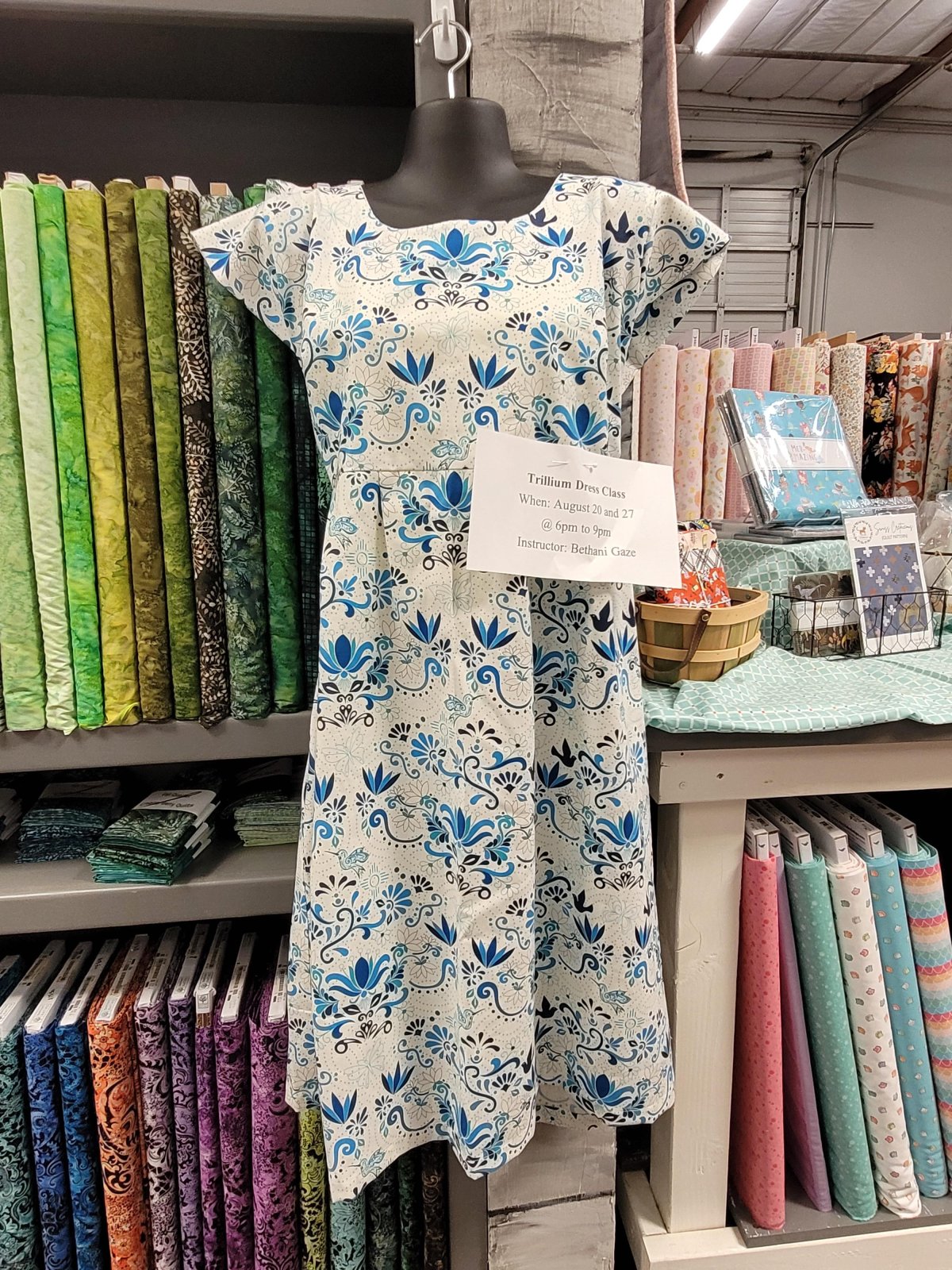 Trillium Dress (BAKERSFIELD)