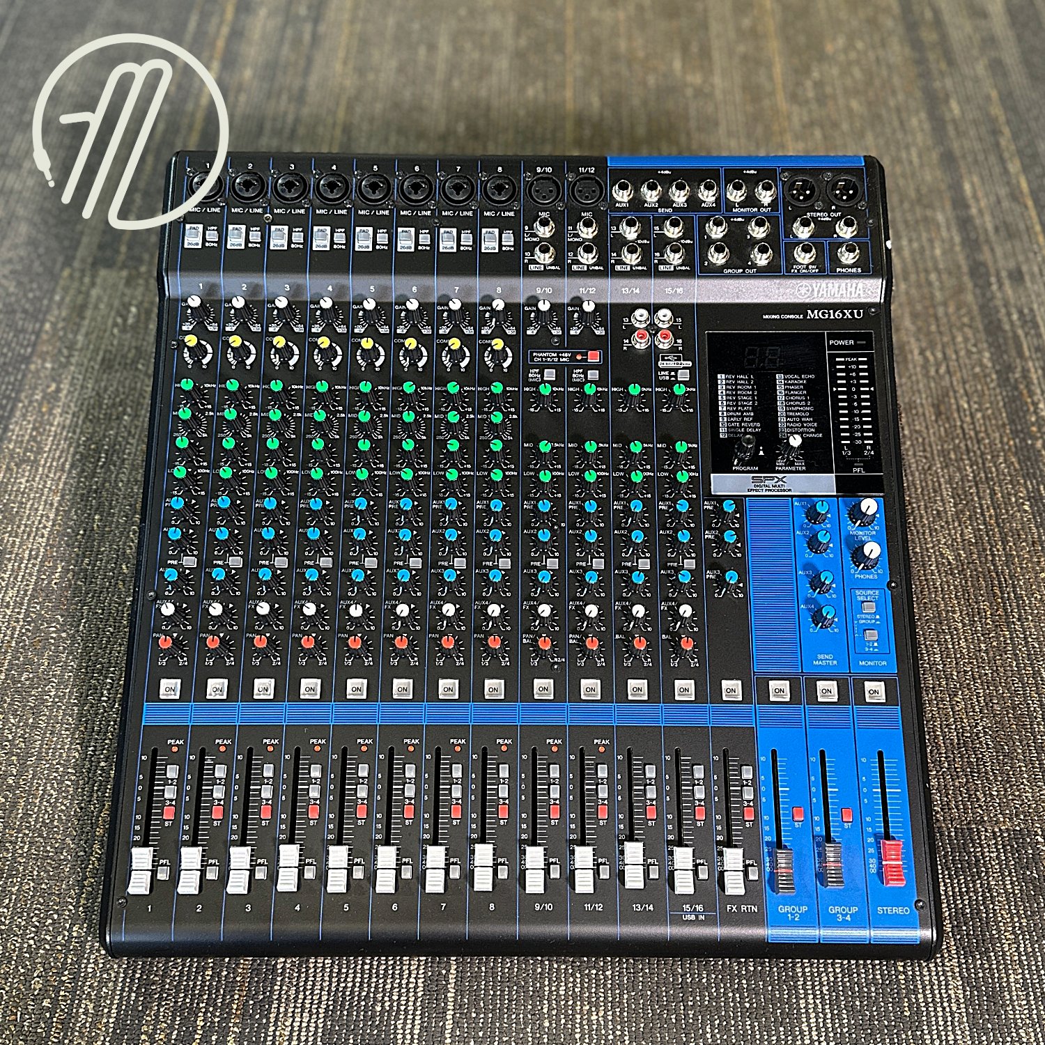 Yamaha MG16XU 16-Channel Mixer with USB and Effects w/Box USED