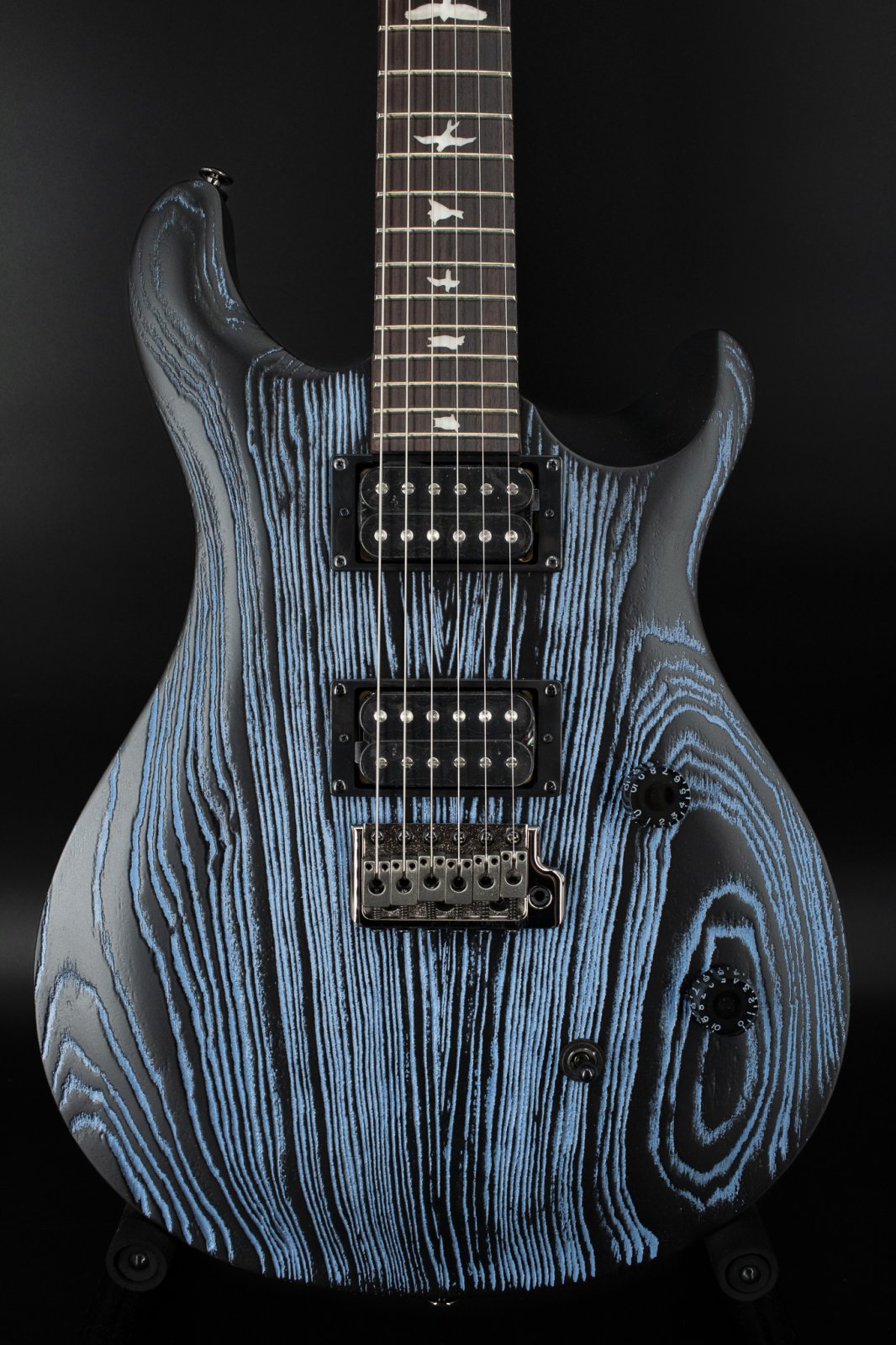 PRS SE Swamp Ash CE 24 — Sandblasted Blue Limited Edition - 825362186014