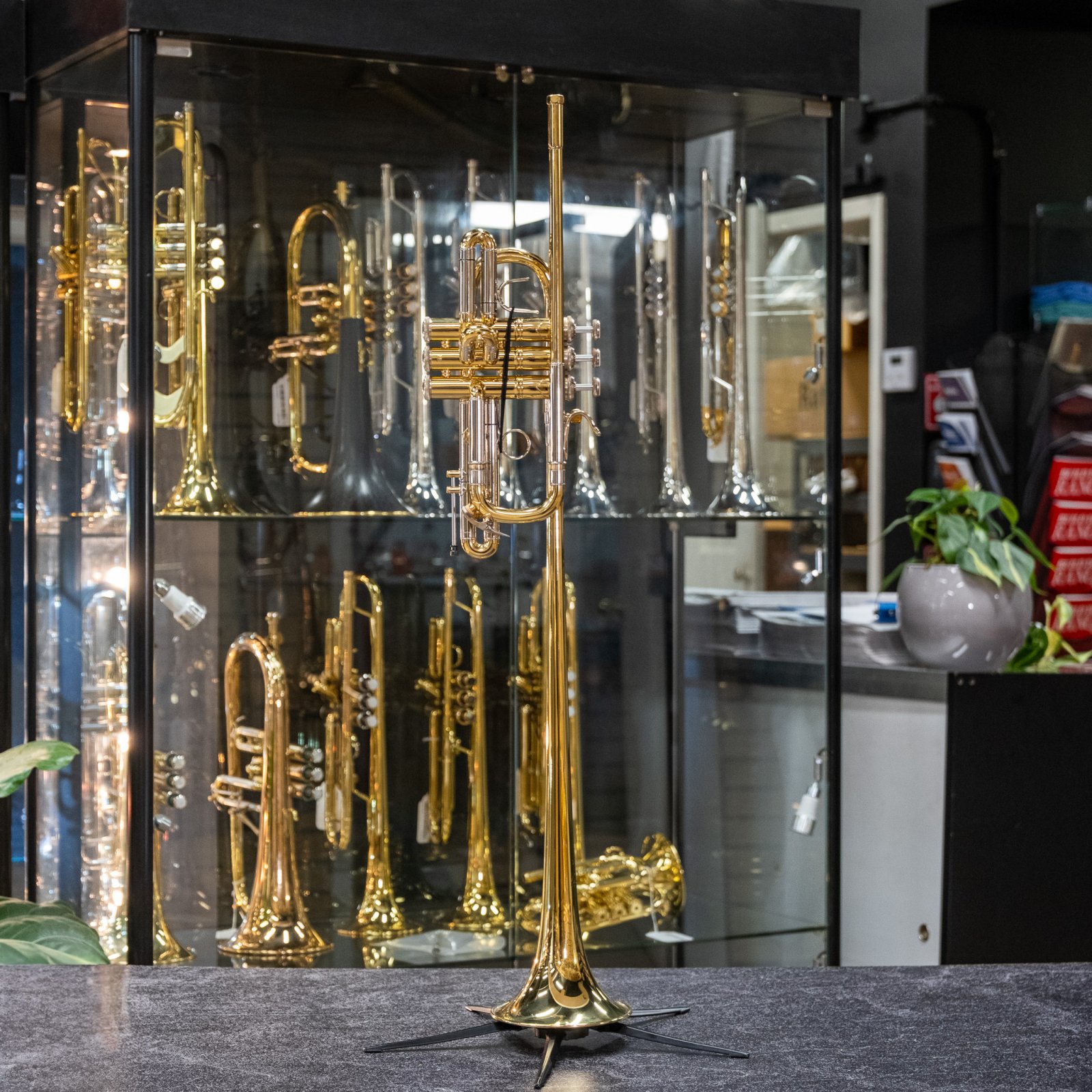 2001 Bach Stradivarius 37 Bb Herald Trumpet