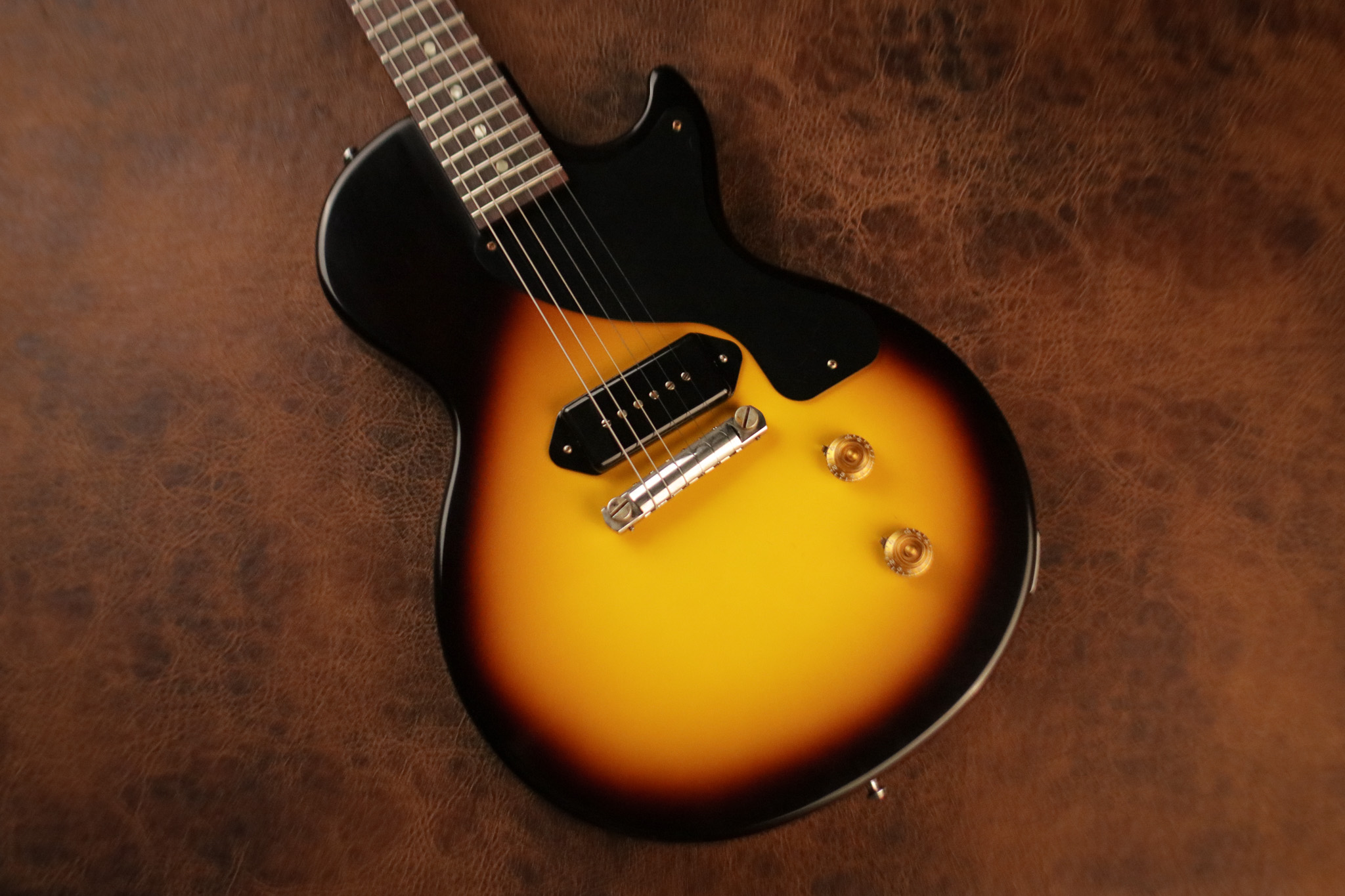 Gibson Custom 1957 Les Paul Junior Reissue VOS in Vintage Sunburst
