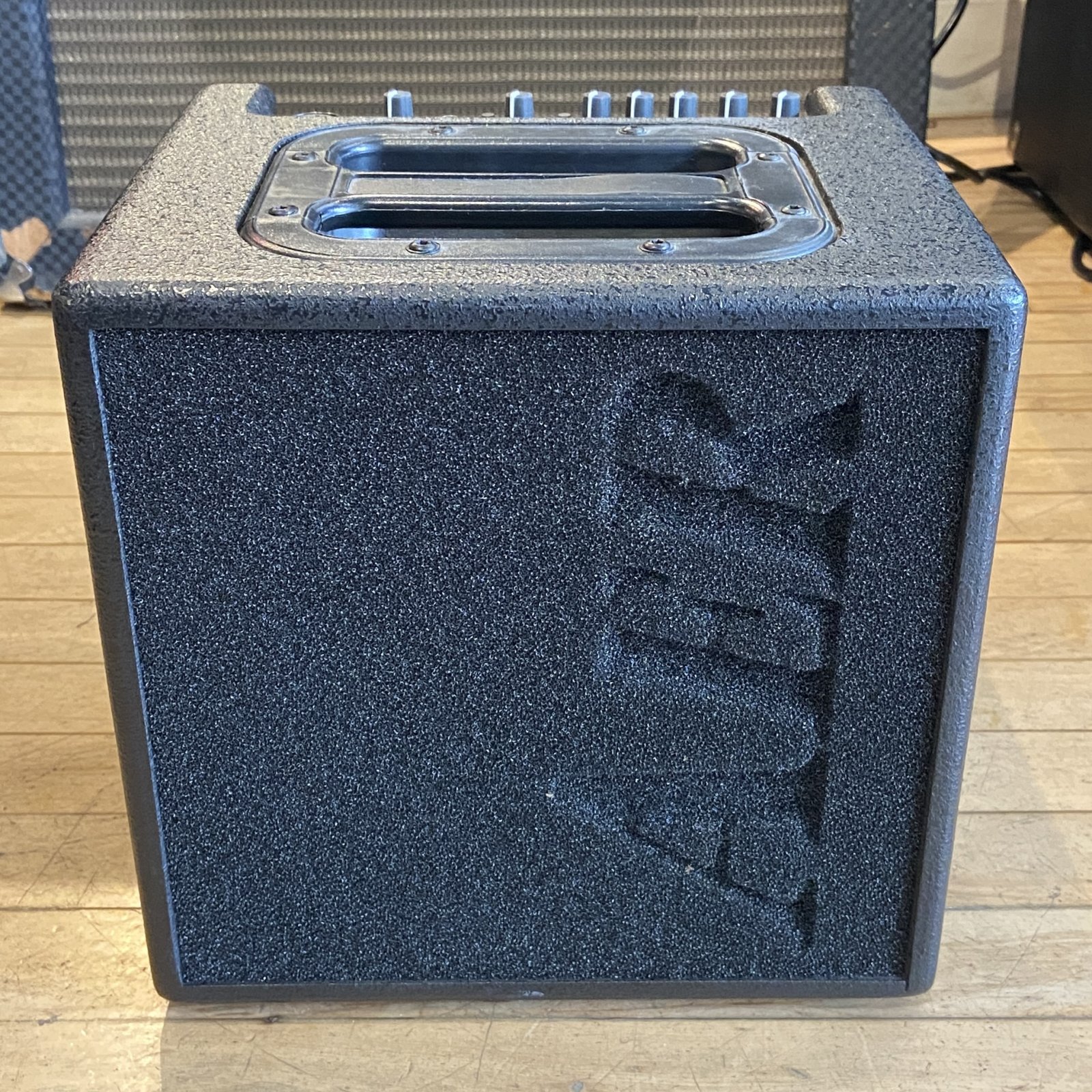 Used AER Alpha 800 40W Combo Amplifier