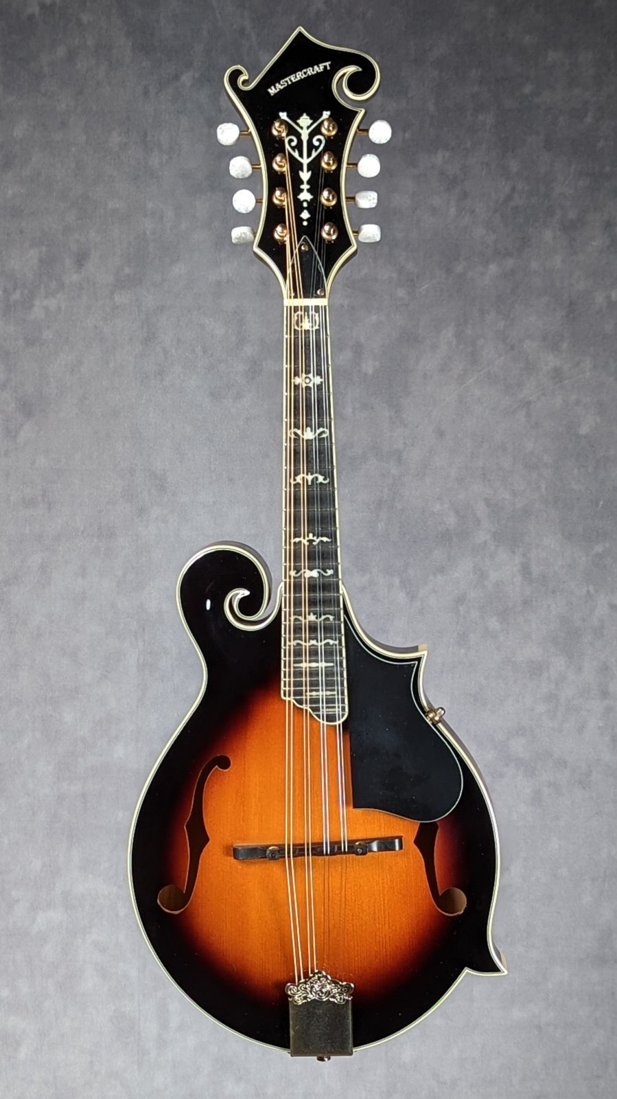 Used Mastercraft F-Style Mandolin w HSC