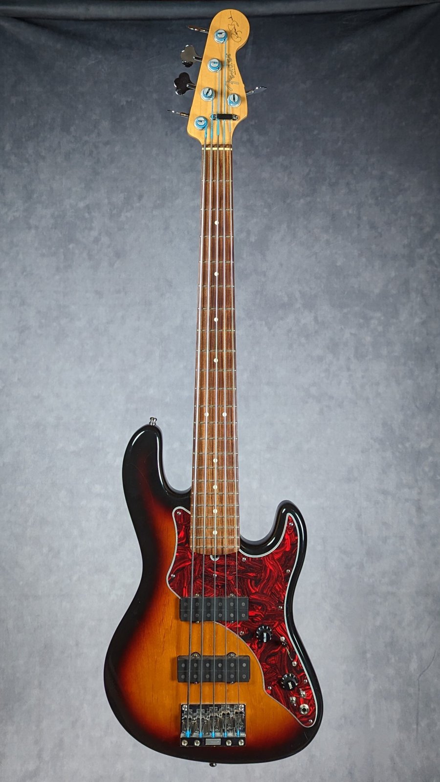 1998 Fender Artist Signature Roscoe Beck 5-String Bass
